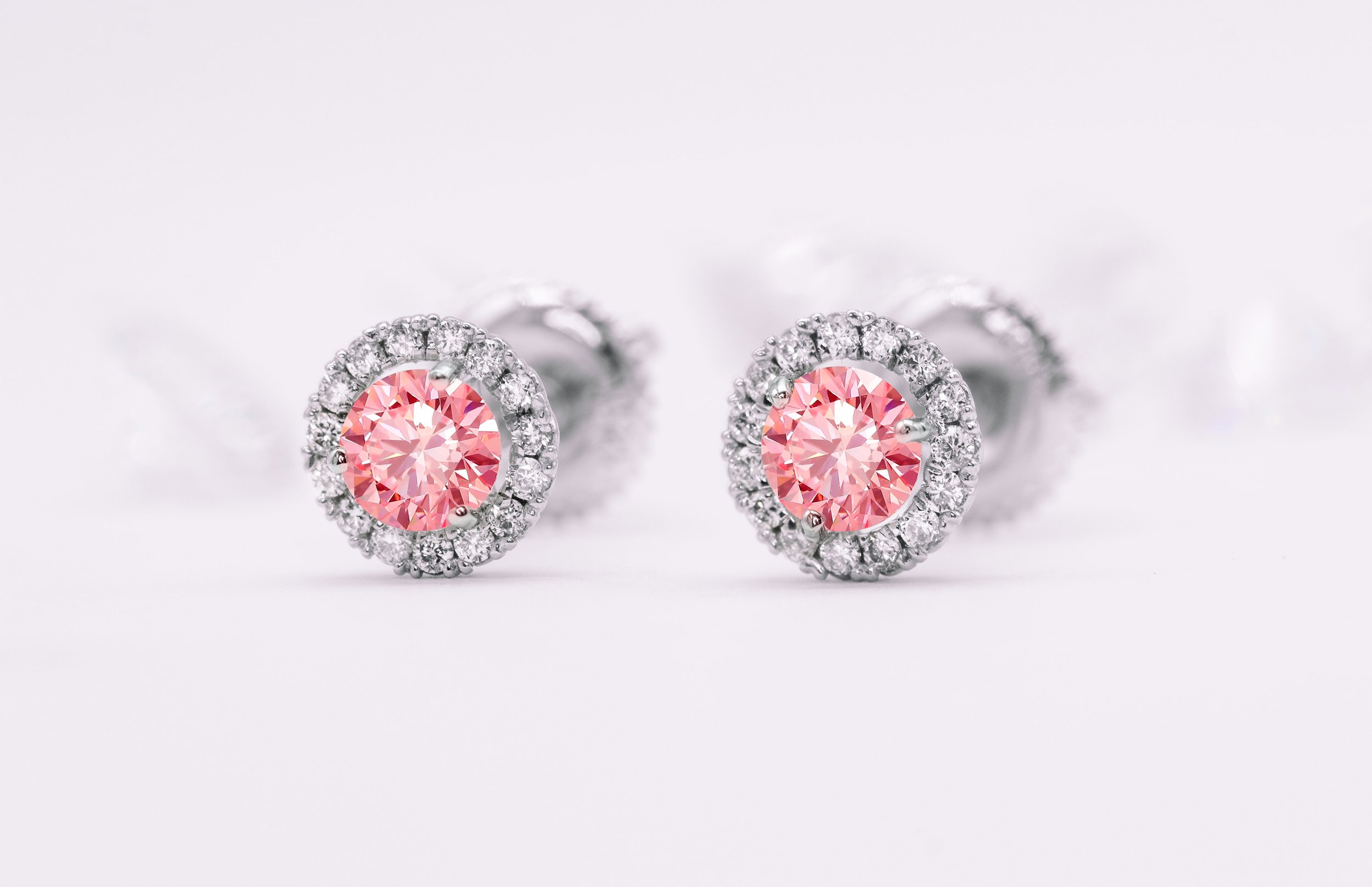 Cremation Diamond Earrings: Feel Your Loved One's Voices from Heaven ...