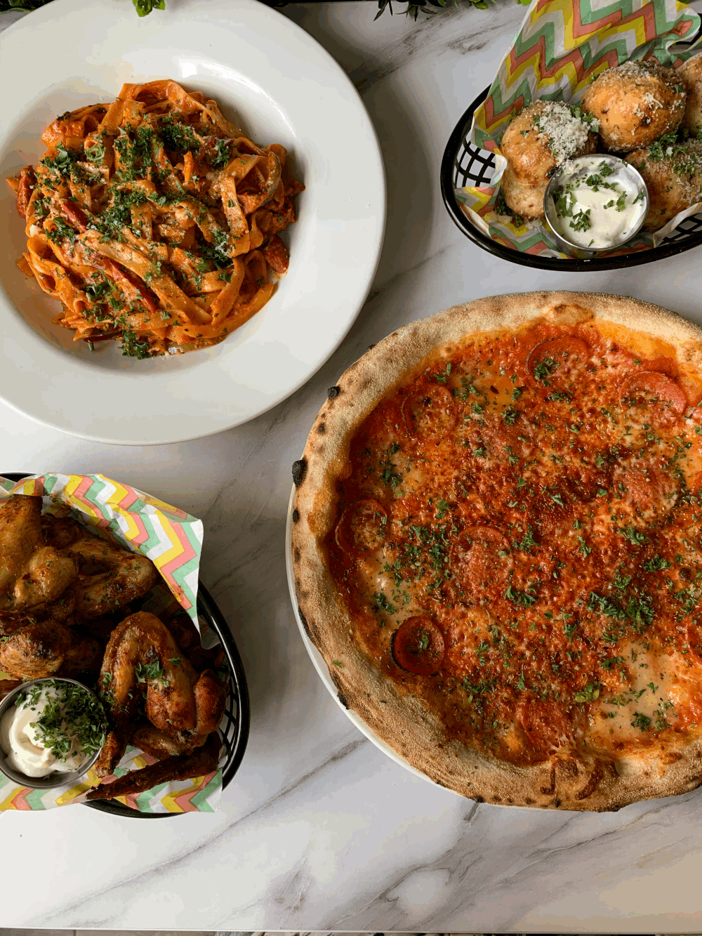 Book — The Giddy Goose Dundee