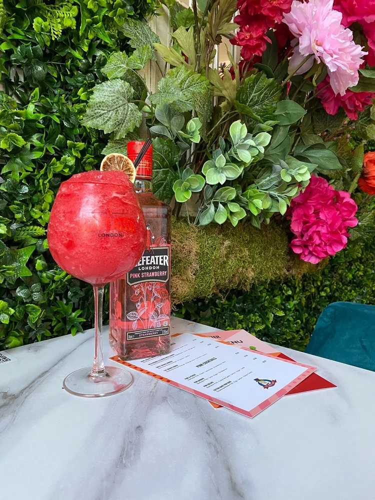 Gallery — The Giddy Goose Dundee