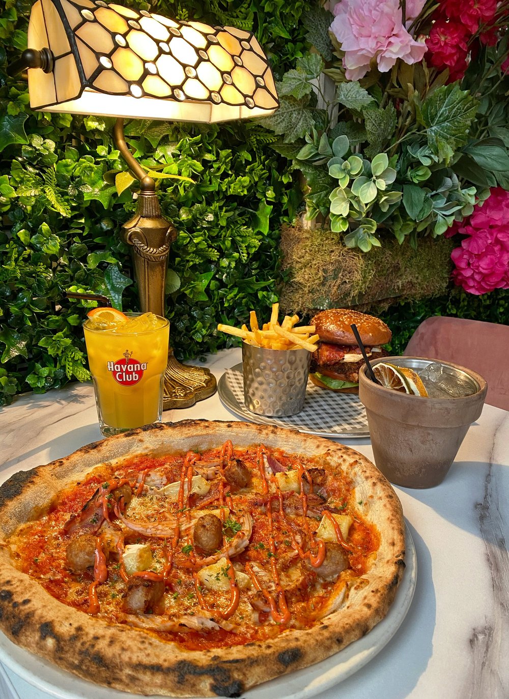 Gallery — The Giddy Goose Dundee