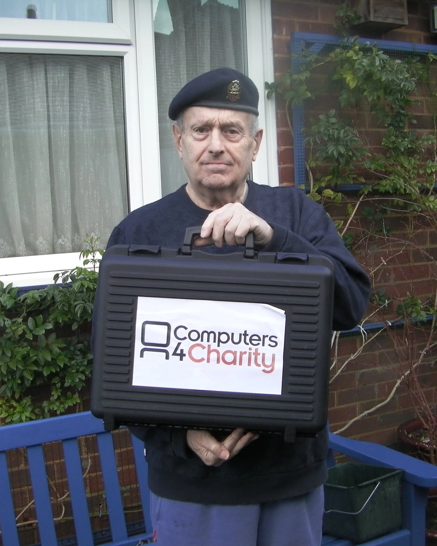Providing Veteran Support with Computers for Military Veteran and UK ...