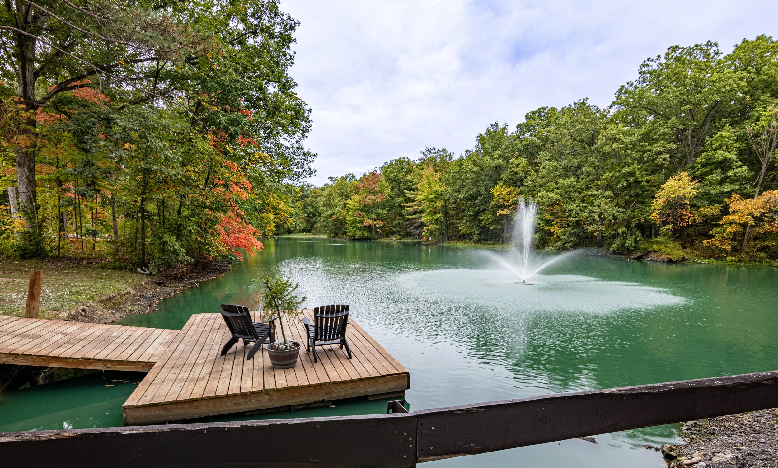 Scenic Outdoor Wedding Venue in McComb, OH | Stillwaters Retreat