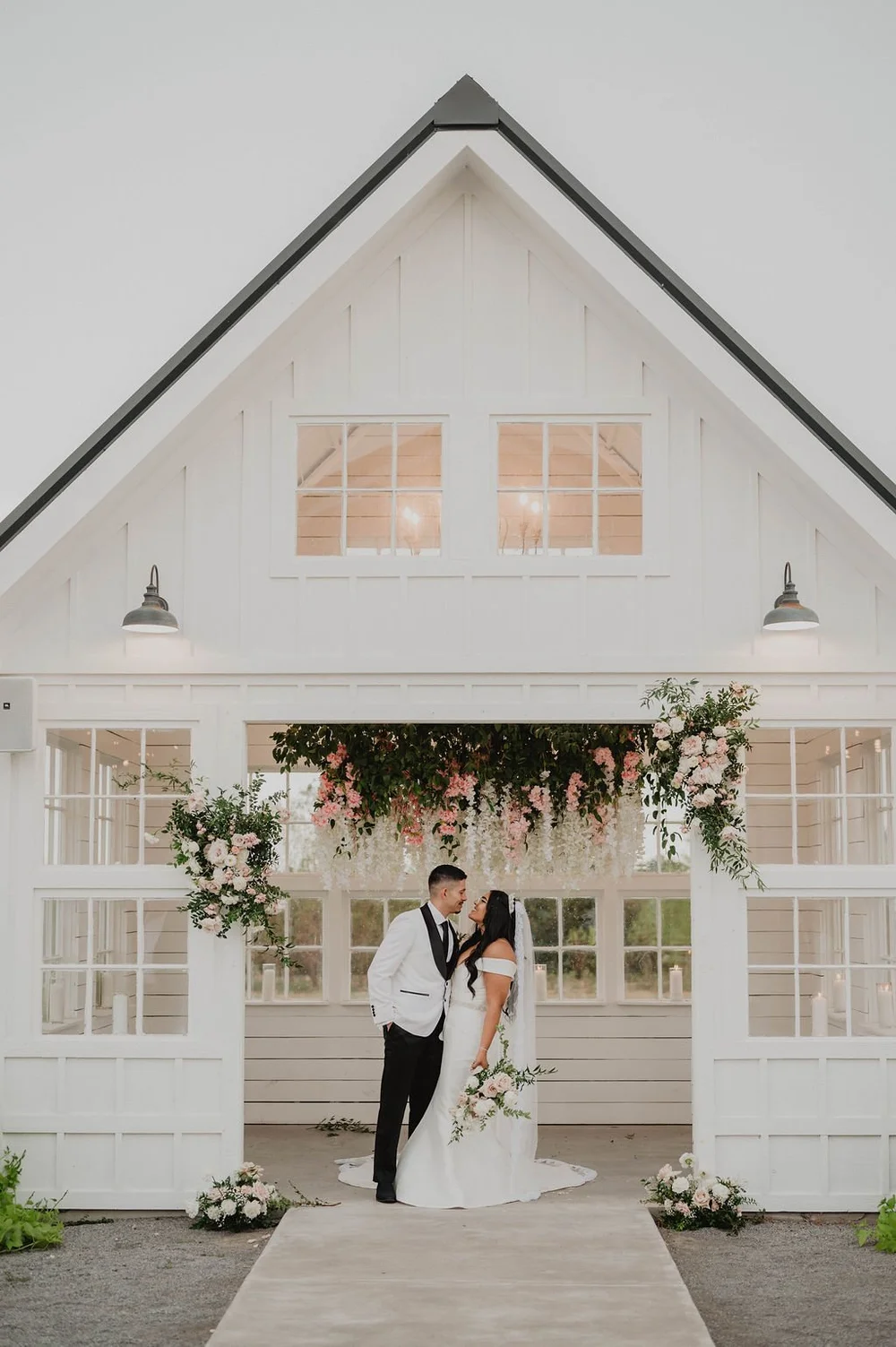Outdoor Chapel Wedding Venue & Ceremony Area in Celeste, TX | Davis ...
