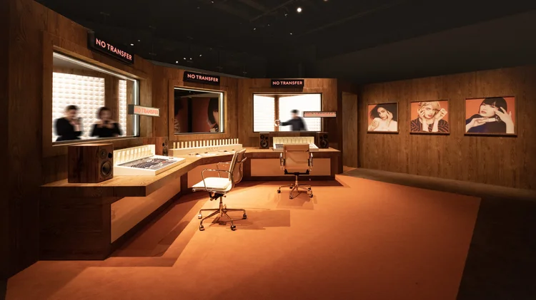 SET DESIGN BY RUBY LAW - GUCCI BEAUTY ÉTERNITÉ DE BEAUTÉ — RULA