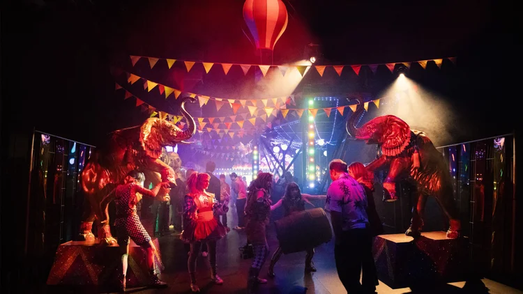SET DESIGN BY RUBY LAW - THE GREATEST SHOWMAN CIRCUS SPECTACULAR: COME ...