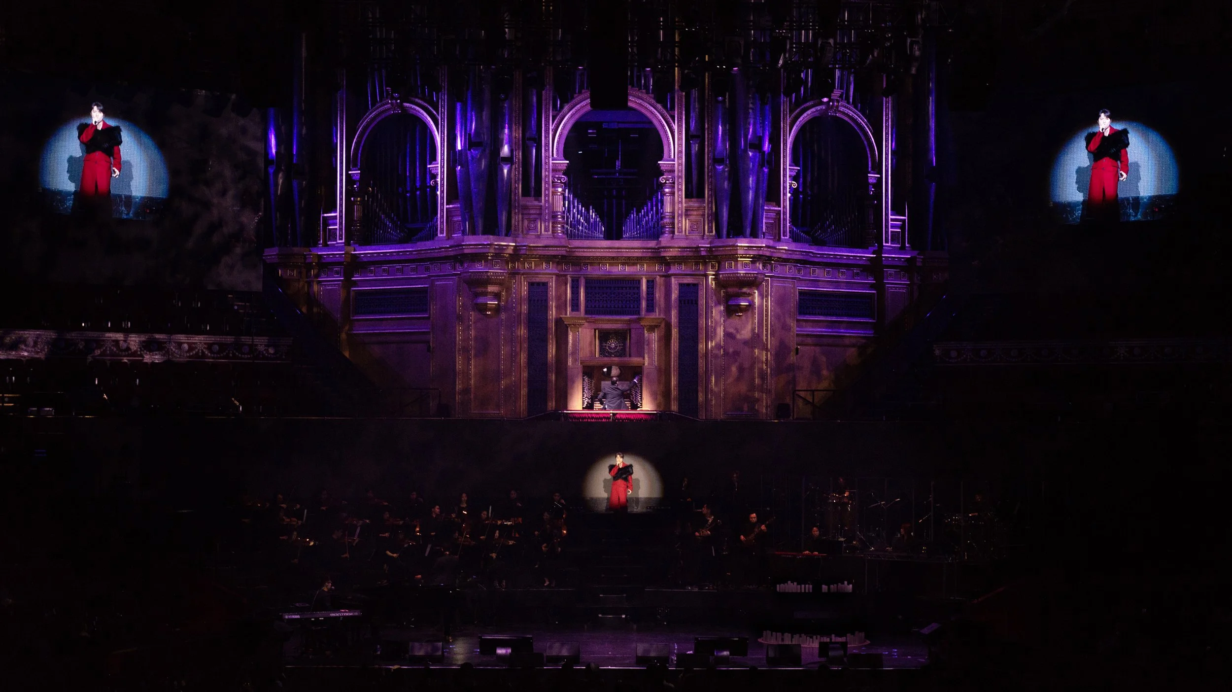 SET DESIGN BY RUBY LAW - HINS CHEUNG [ROYAL ALBERT HALL] — RULA