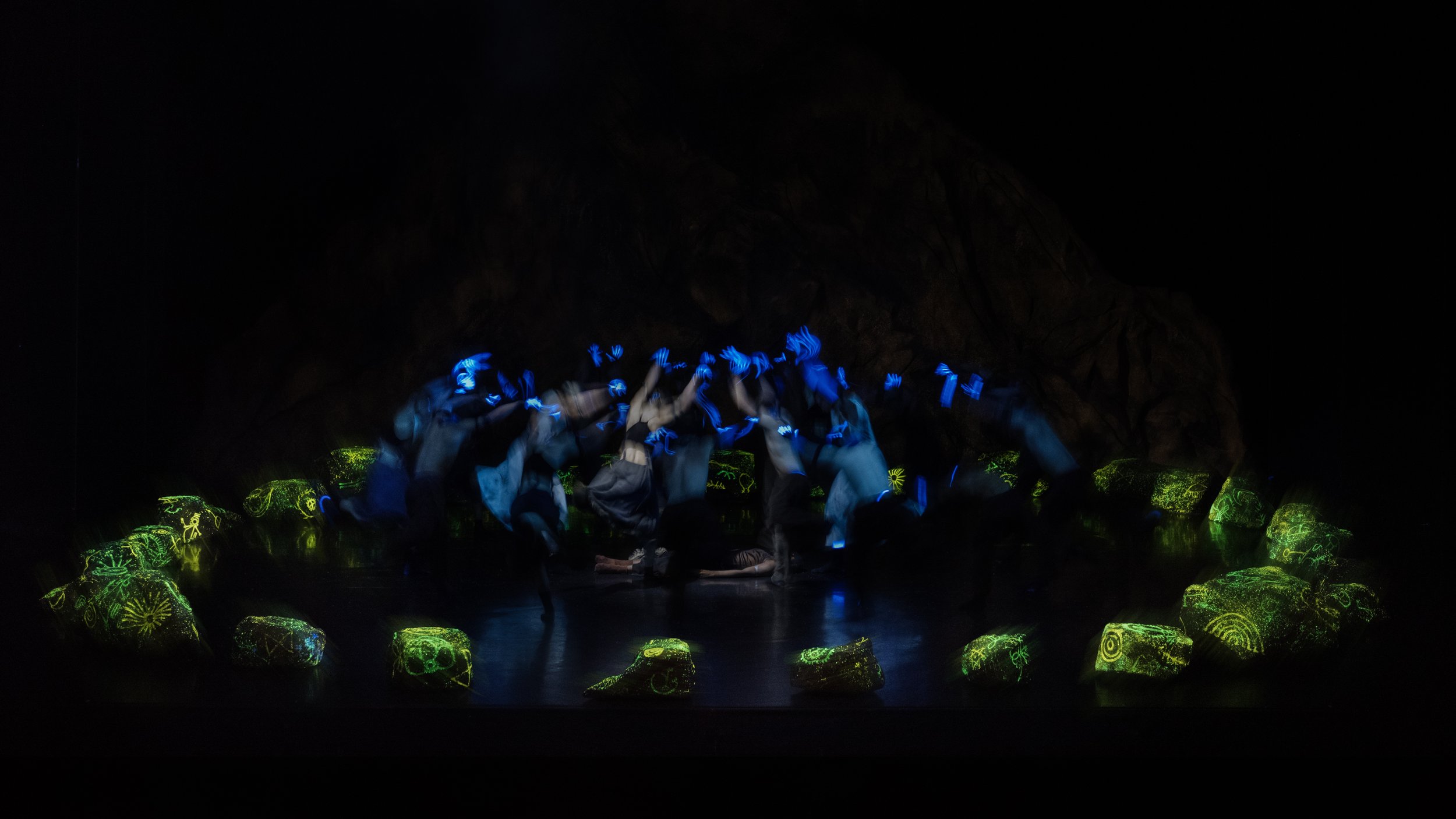 SET DESIGN BY RUBY LAW - TWICE-BORN, SCOTTISH BALLET x DICKSON MBI — RULA