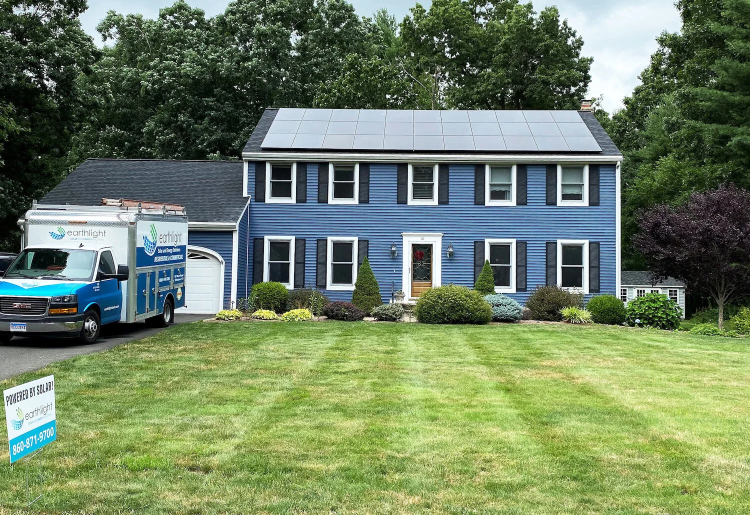 How Long Does It Take to Install Solar Panels? | Earthlight Tech