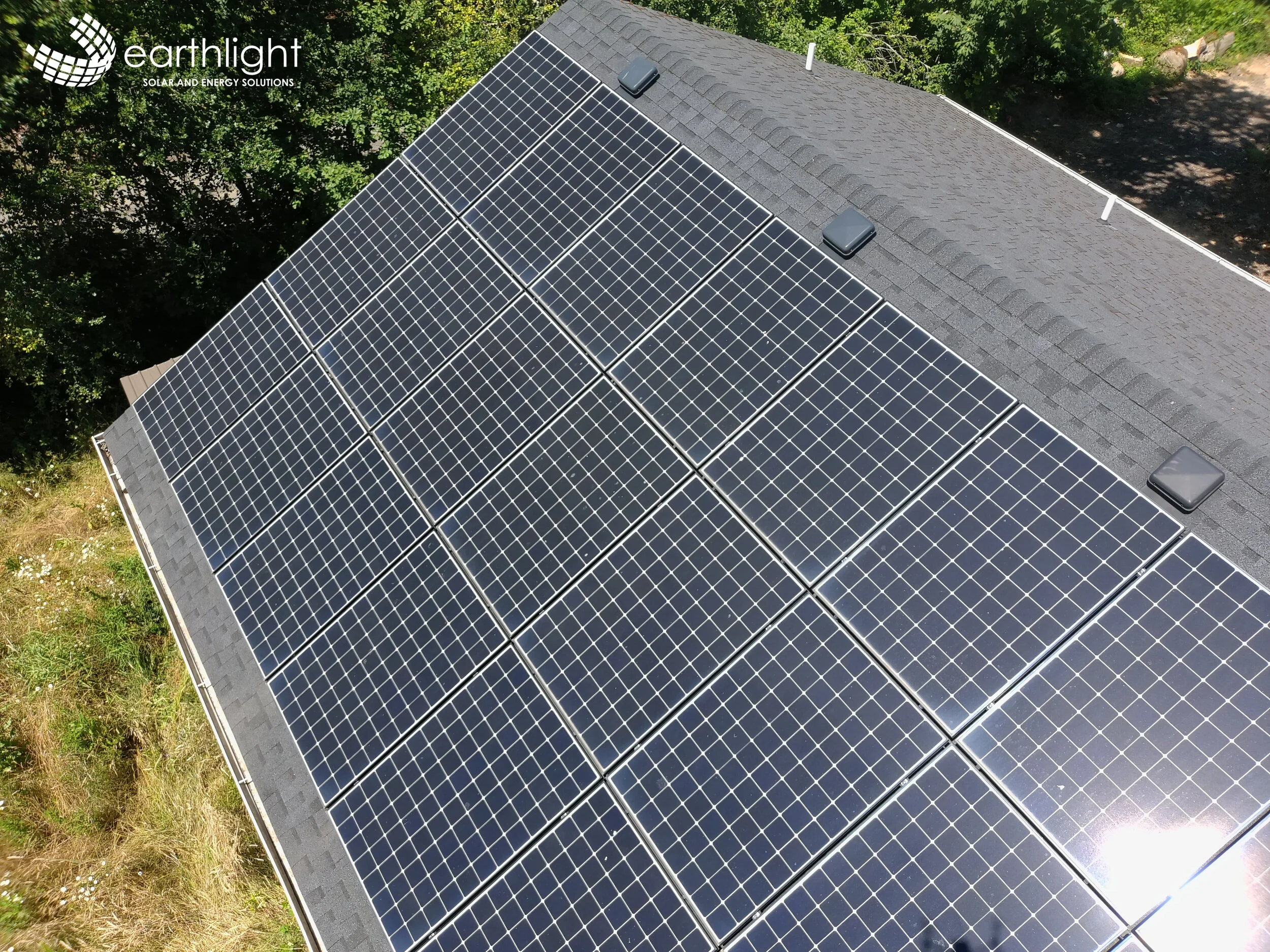 Albany, Oregon Solar Panels | Earthlight Tech Portfolio