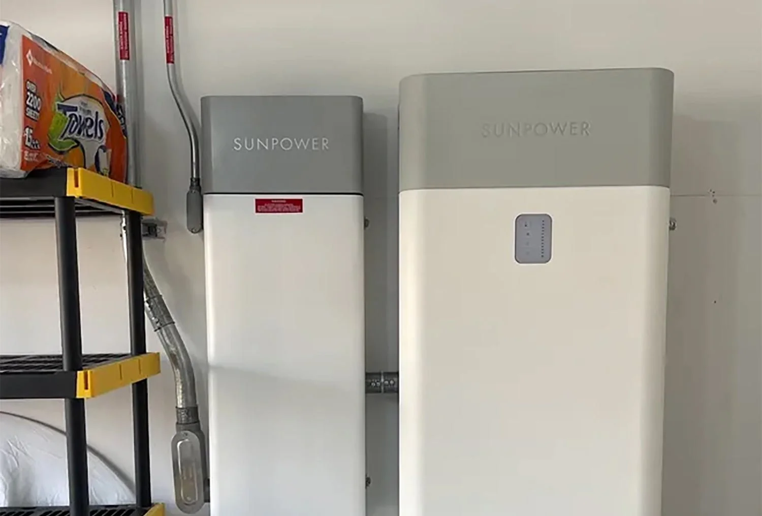 Solar Energy Storage | Solar Batteries | Earthlight Technologies