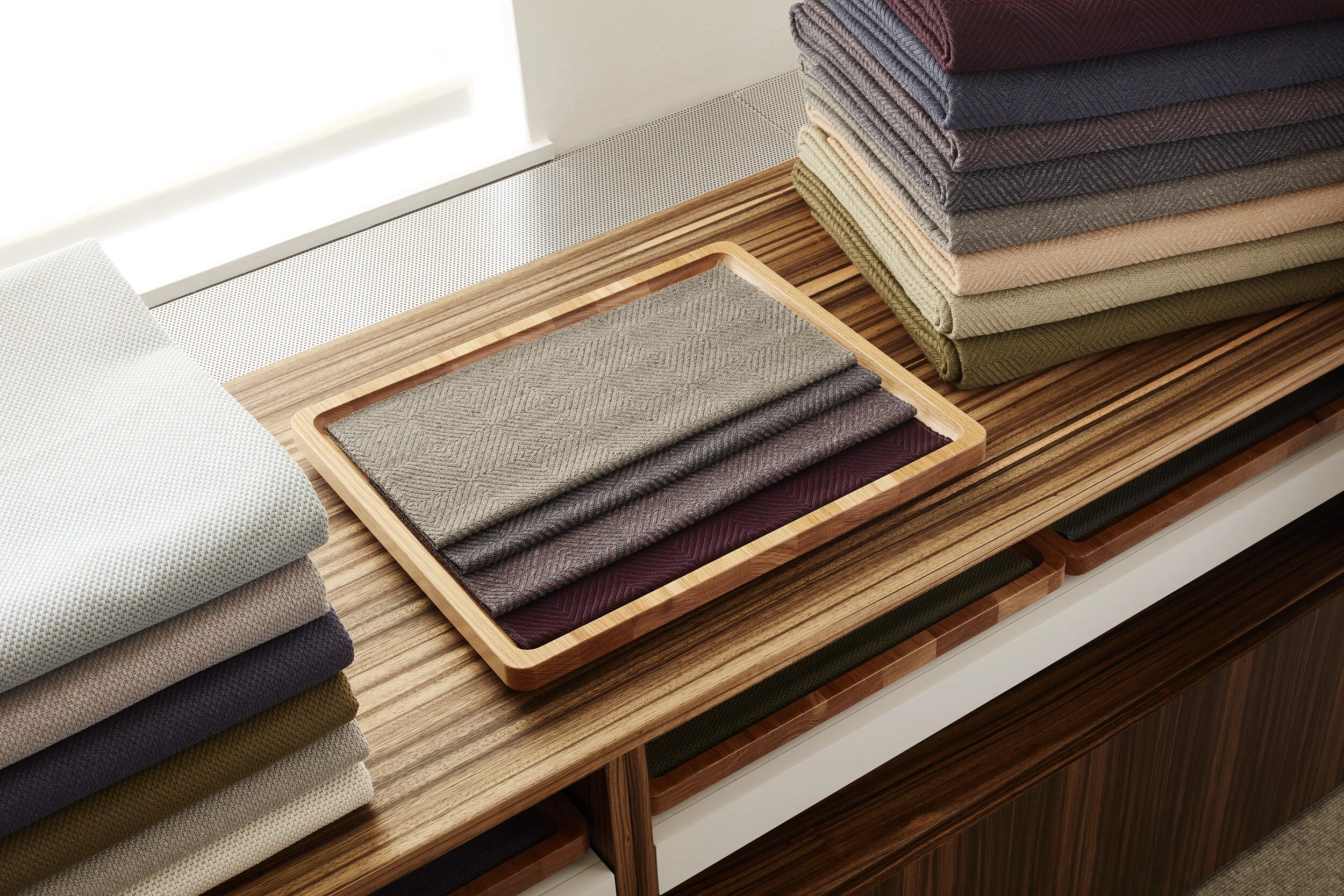 Manufacturers — Evy Collective