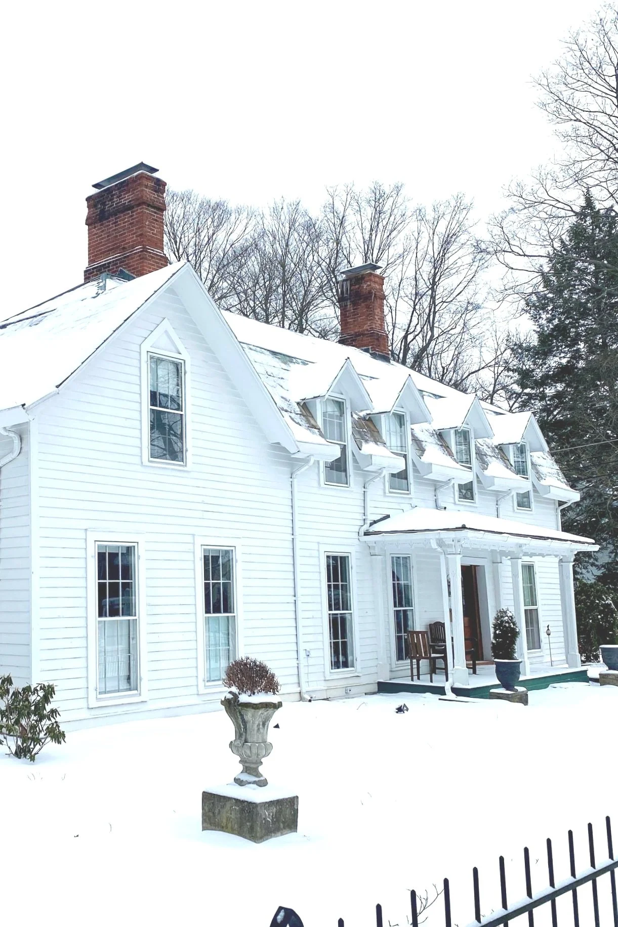 The Gambier House Cottages