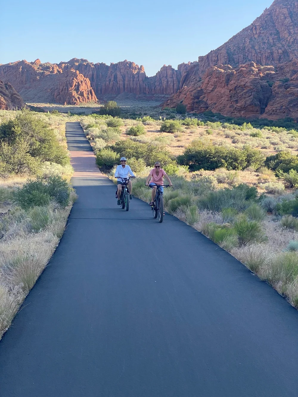 Snow Canyon eBike Rentals | Ivins, UT Family Adventures