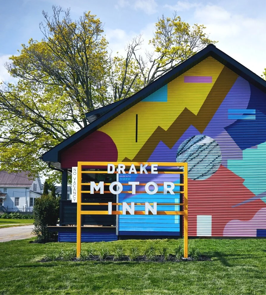 Motel — Hi Hannah Factor