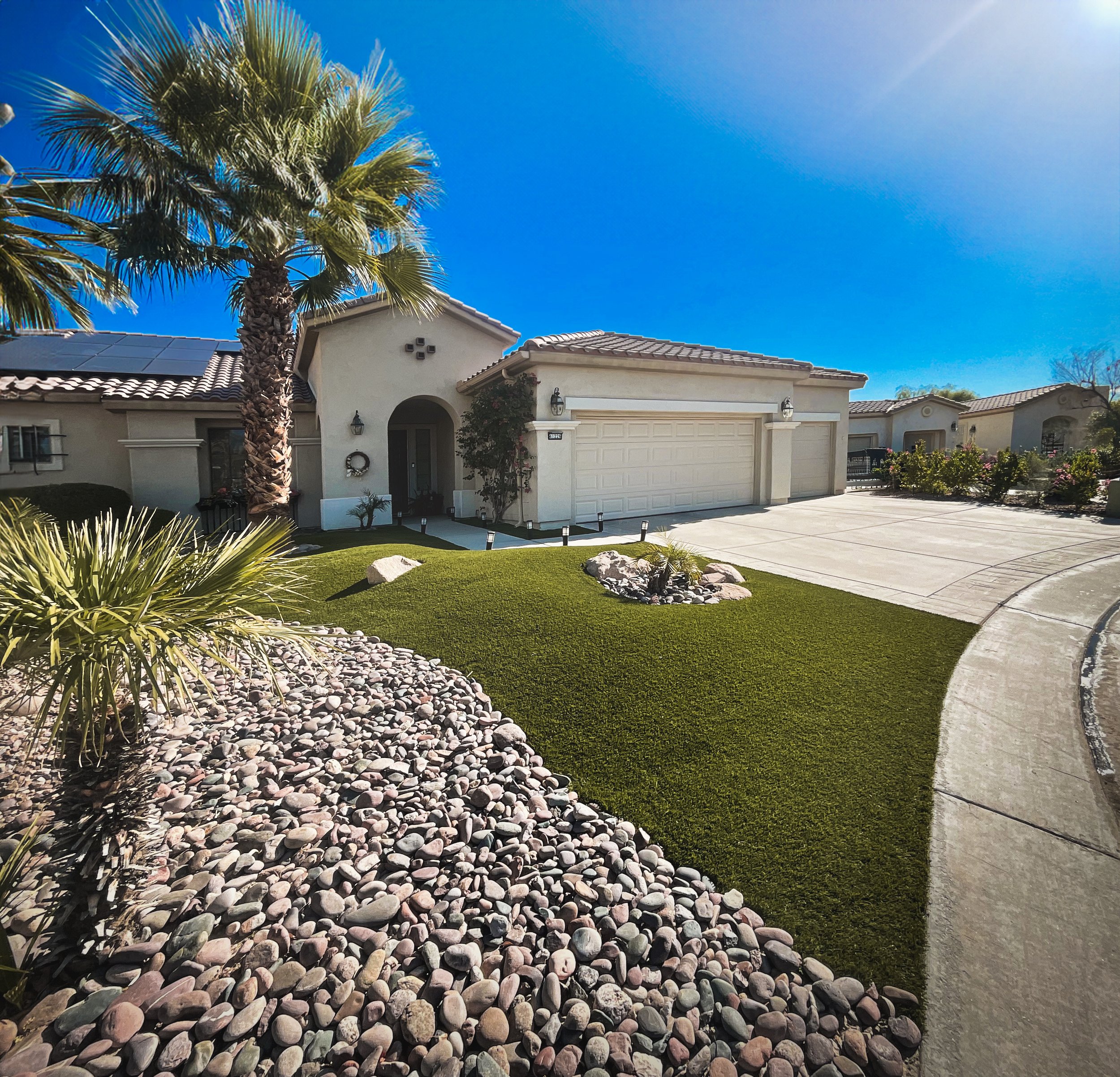 Paloma's Water and Dirt