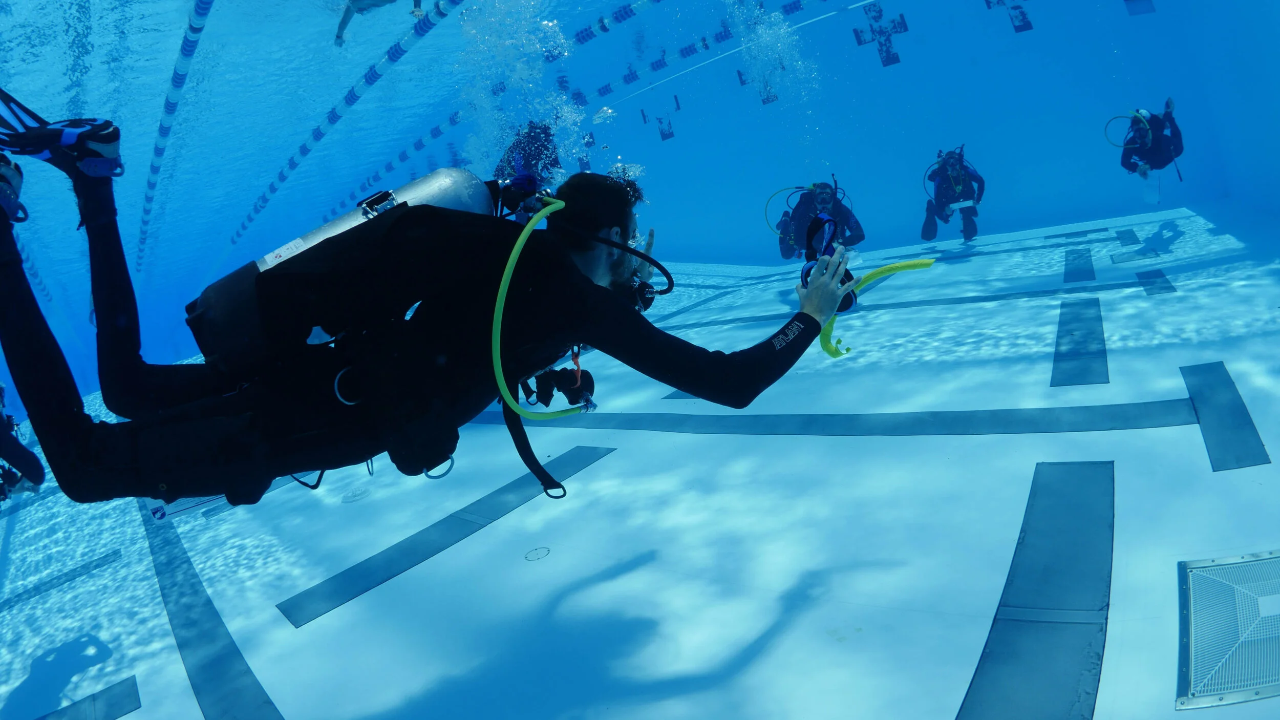 Appointments 1 — Cross Element Divers