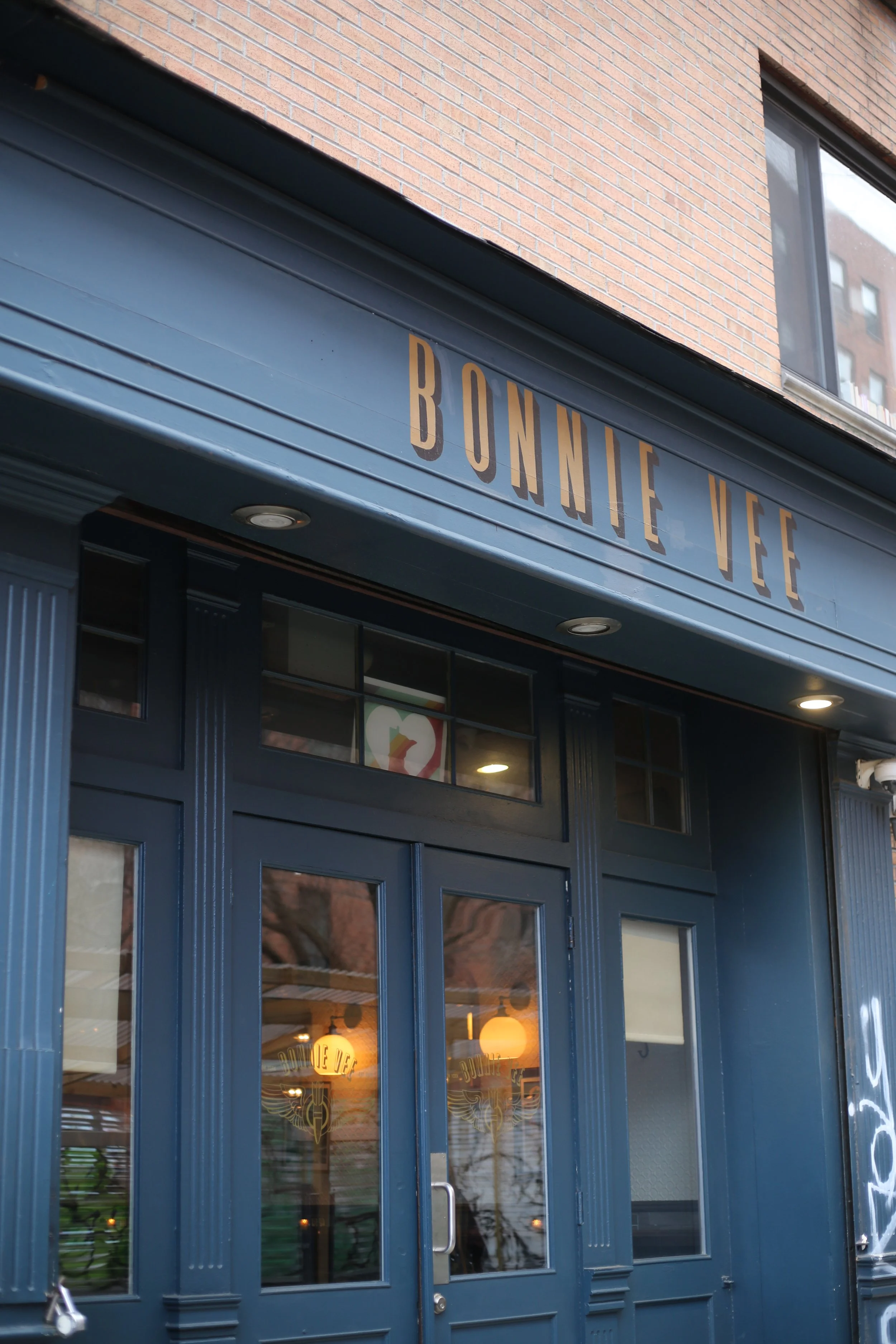 Gallery — Bonnie Vee