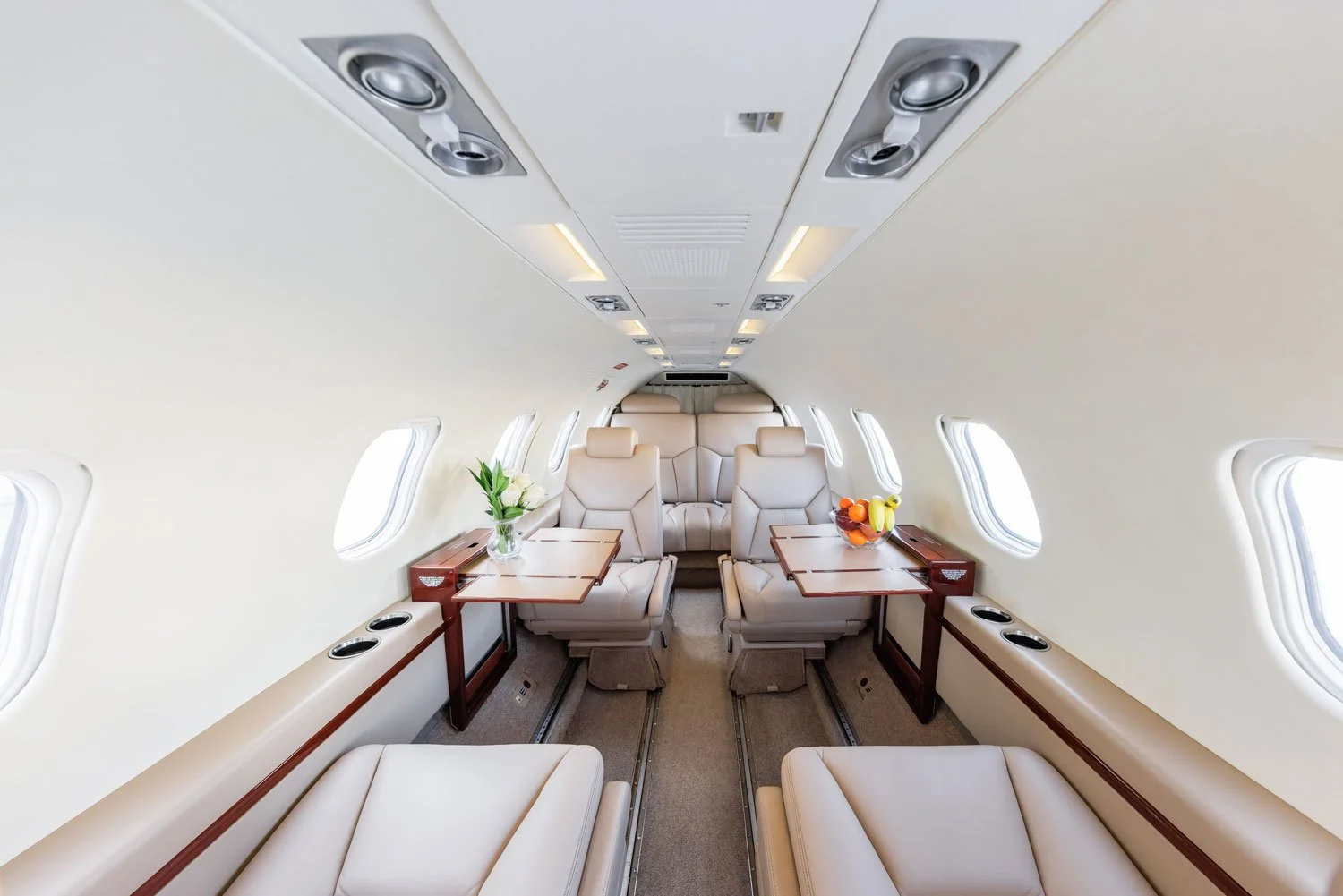 Lear 31a Interior