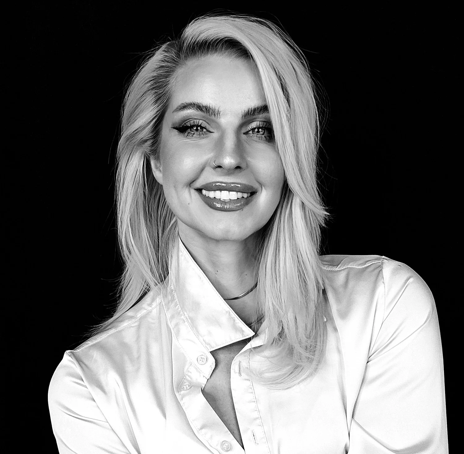 About — Leah Elson