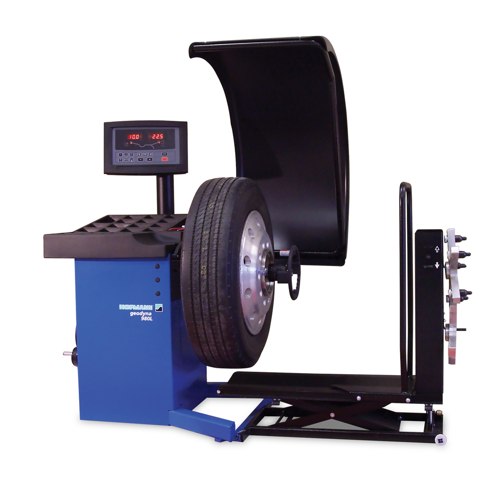 Equipment - Wheel Balancers — Eastmen Tire Supplies, Inc.