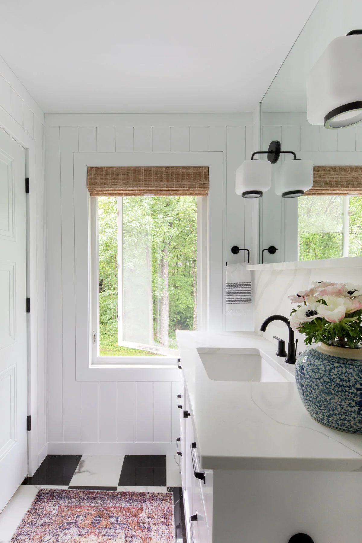 Design Tips | Ideas for Vertical Shiplap — Bodine White