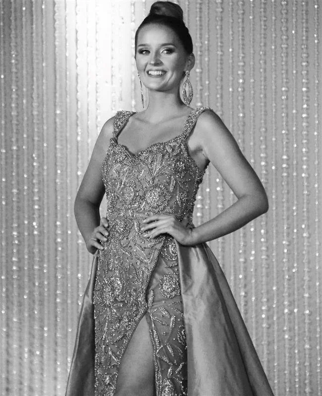 BECOME A LOCAL CONTESTANT — Miss Kansas Volunteer