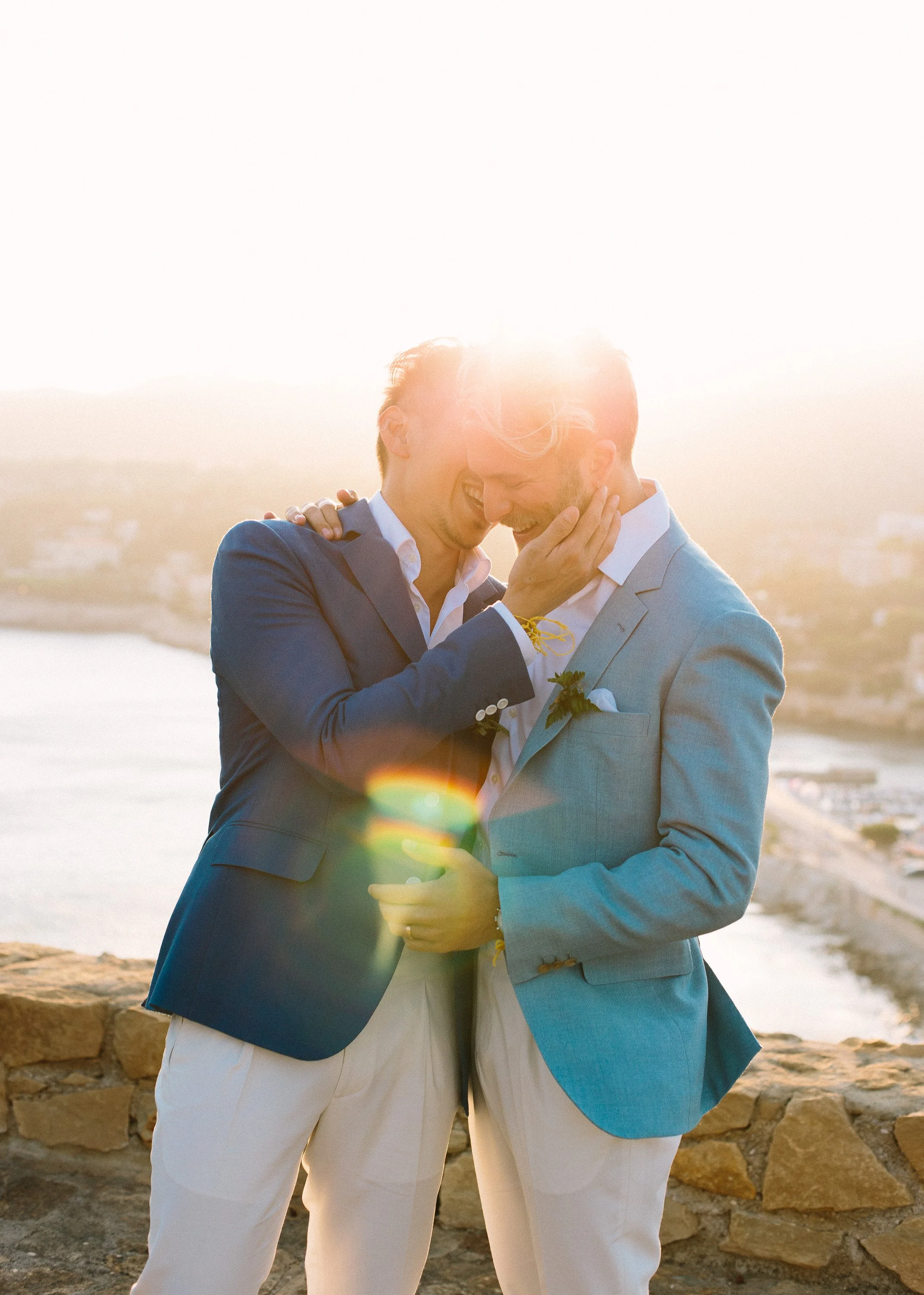 VANNAK & MATHIEU CHÂTEAU DE CASSIS — MAYA MARÉCHAL