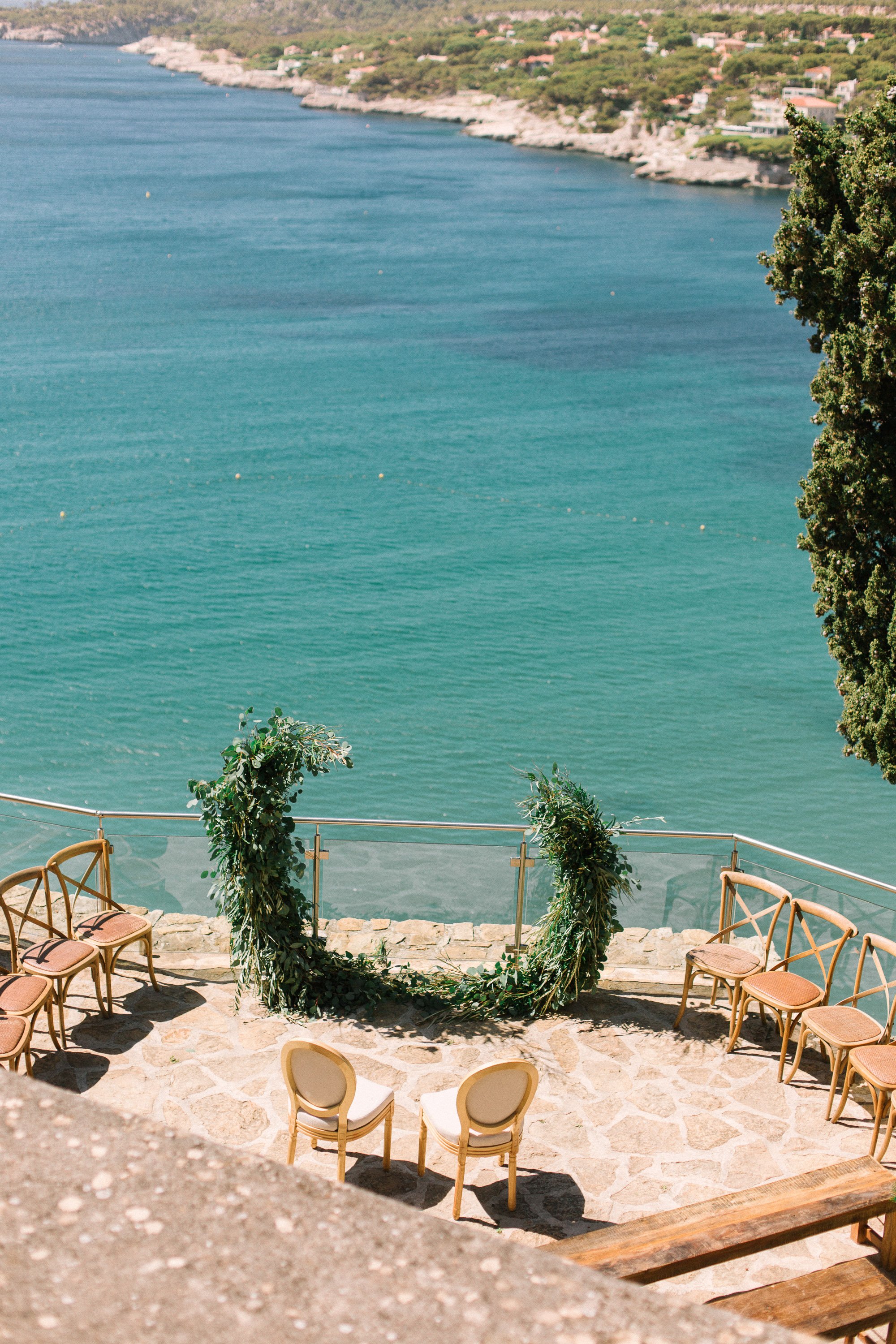 VANNAK & MATHIEU CHÂTEAU DE CASSIS — MAYA MARÉCHAL