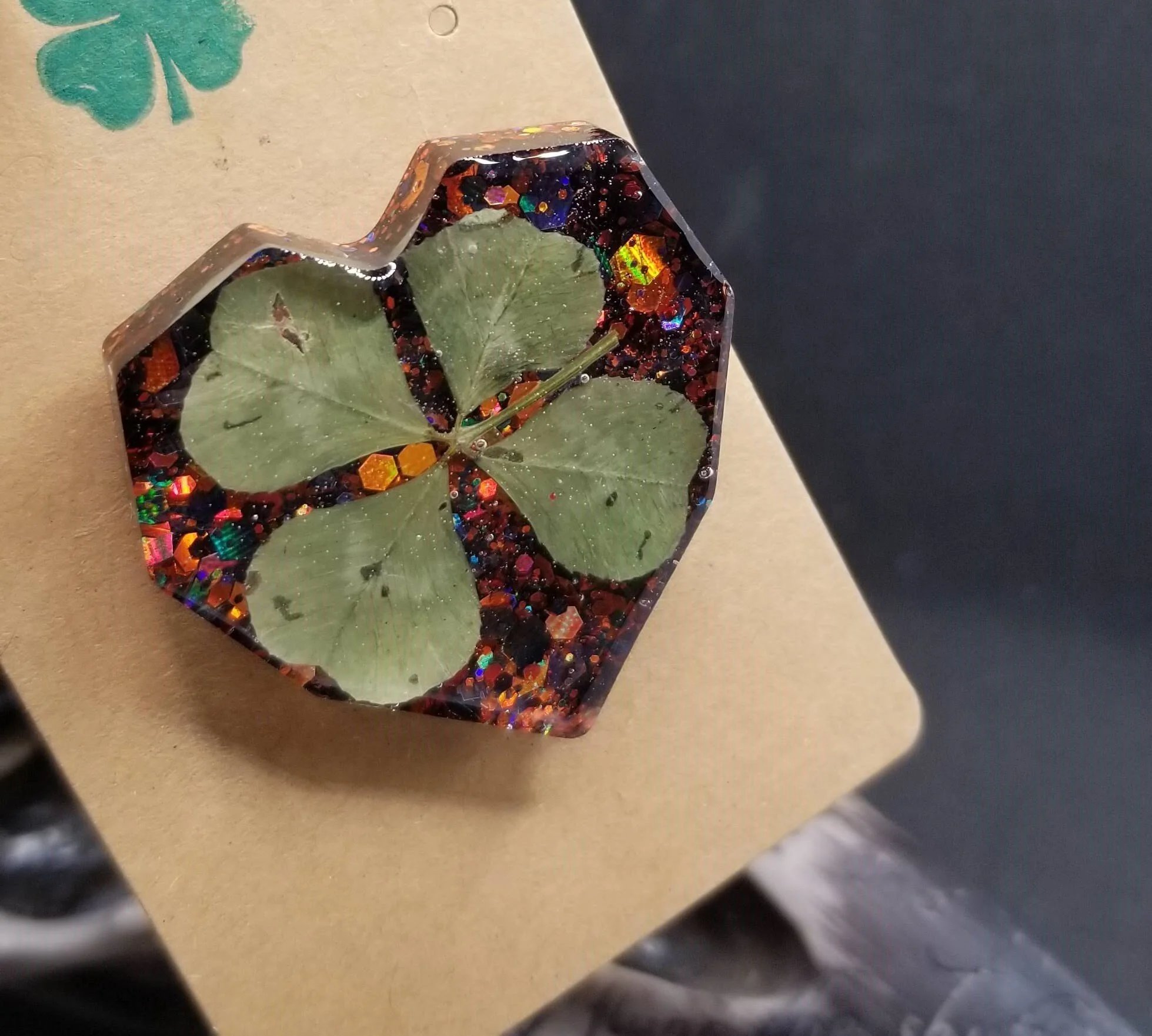 four leaf clover resin art and jewelry, flowers and other oddities ...
