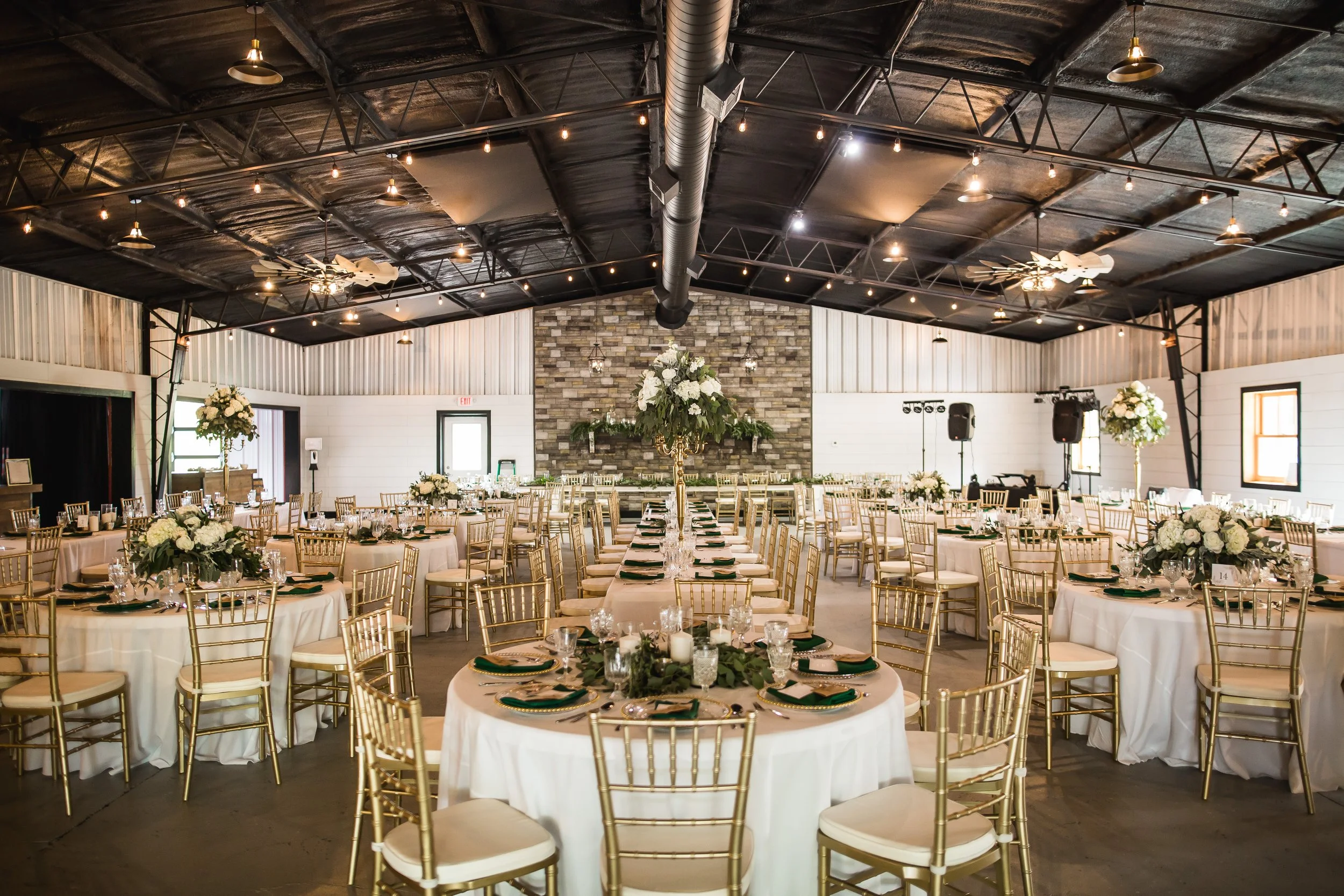 Sand Springs Venue - Salina KS Wedding Venues