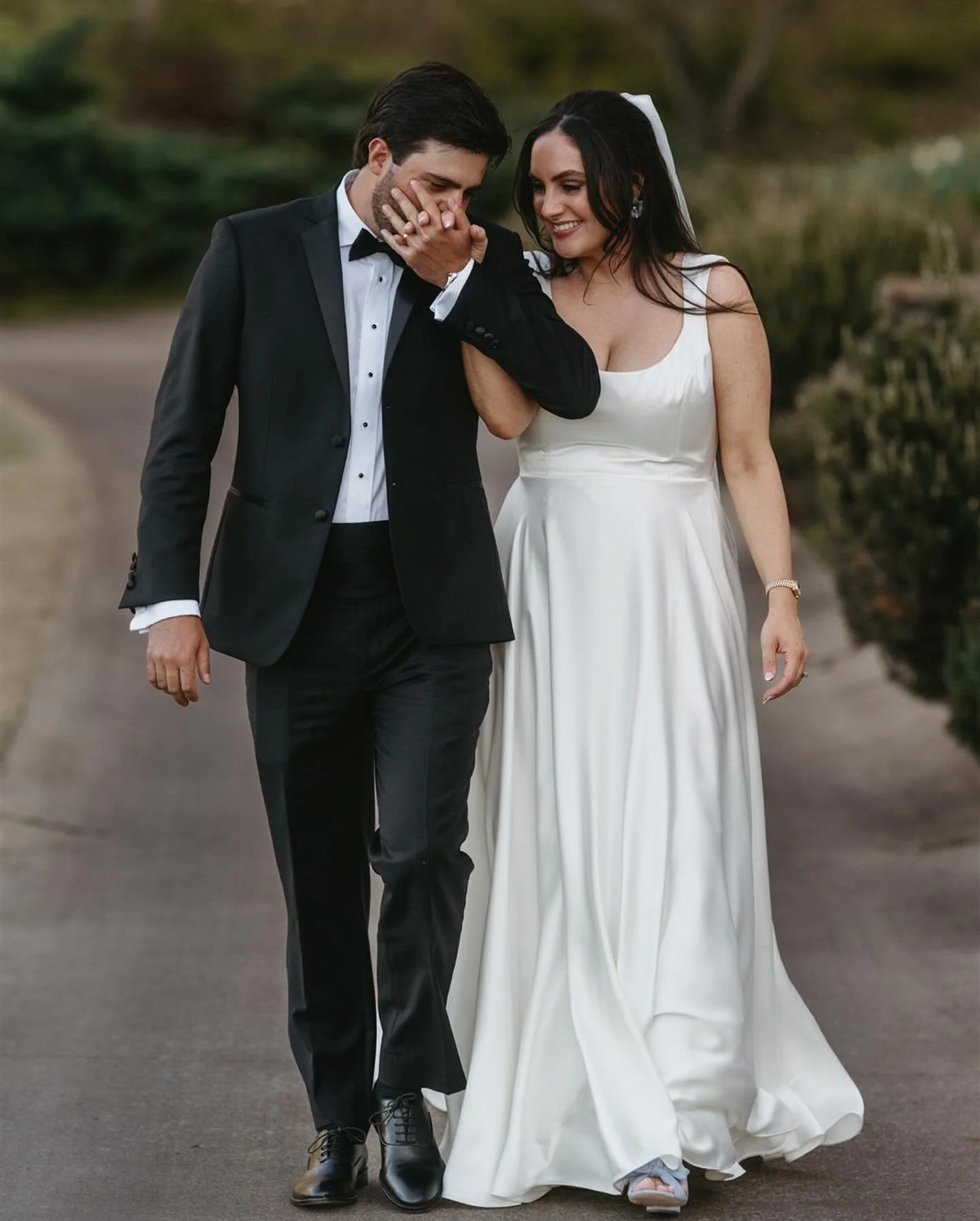 Holland Barn Wedding . Summer + Brendan — Max Grubb Weddings