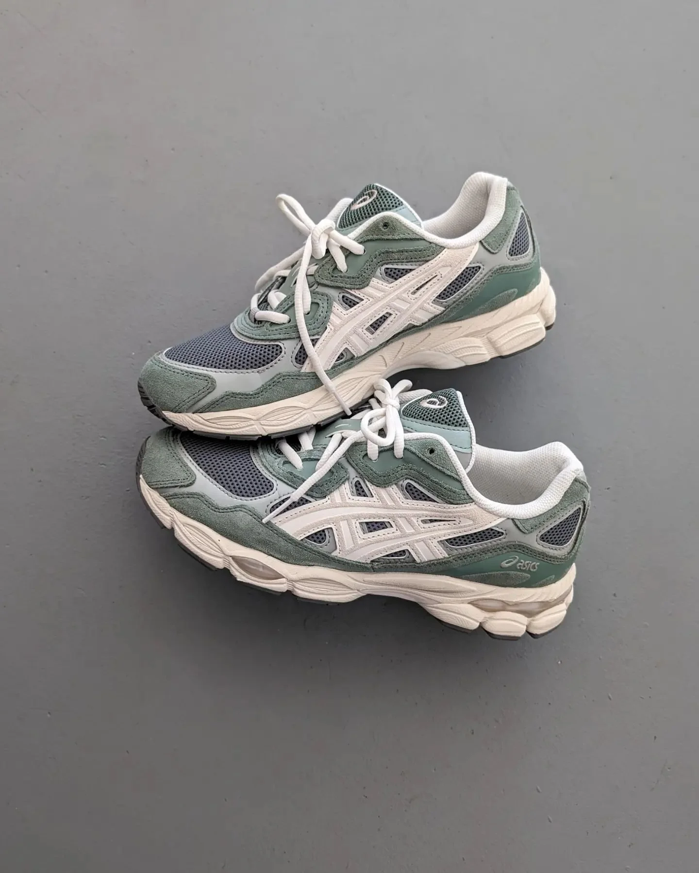 Asics Gel-NYC 'Ivy/Smoke Grey' | Epsilon Collective