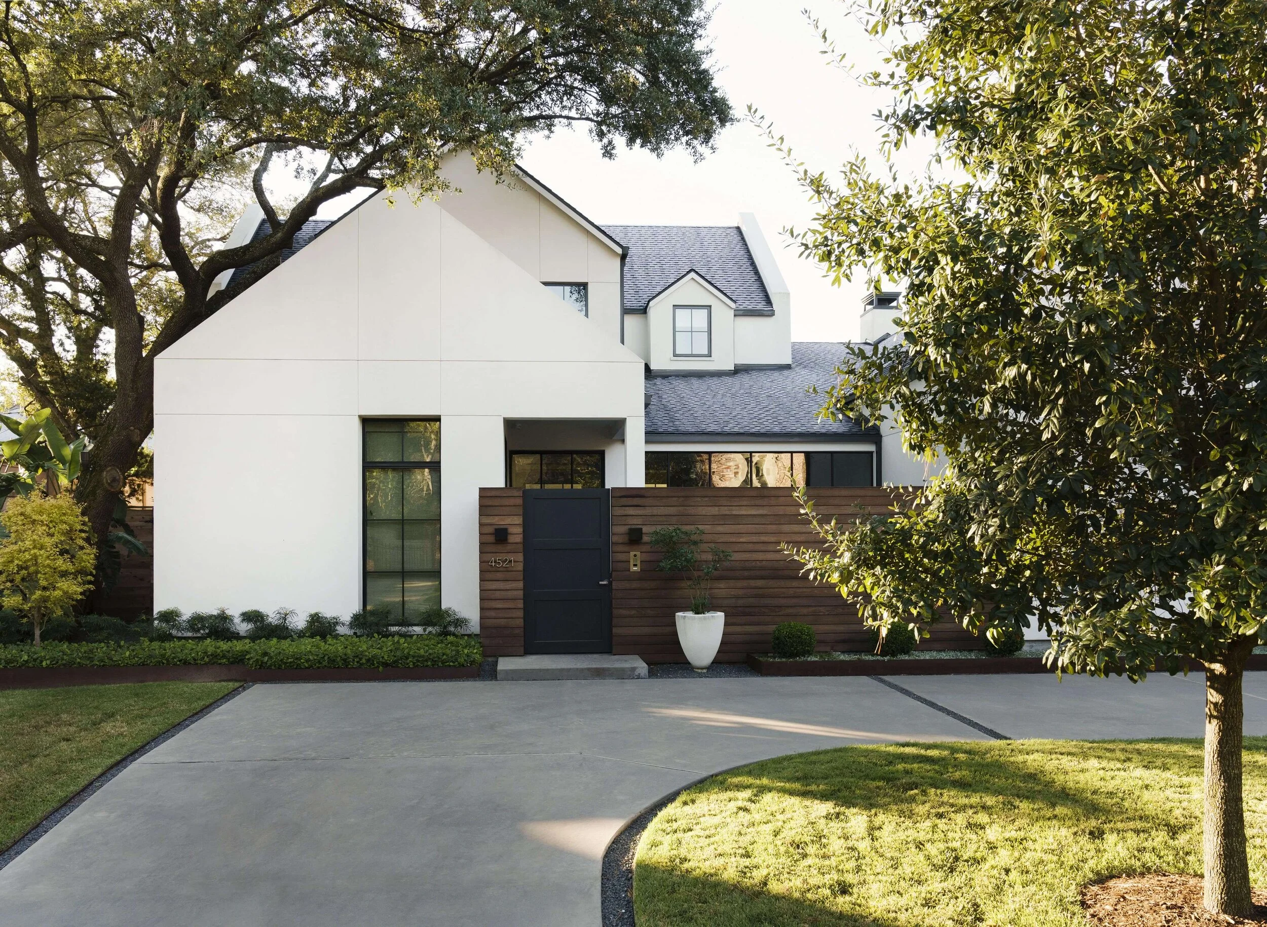 Afton Oaks Residence | Gunn Construction & Building