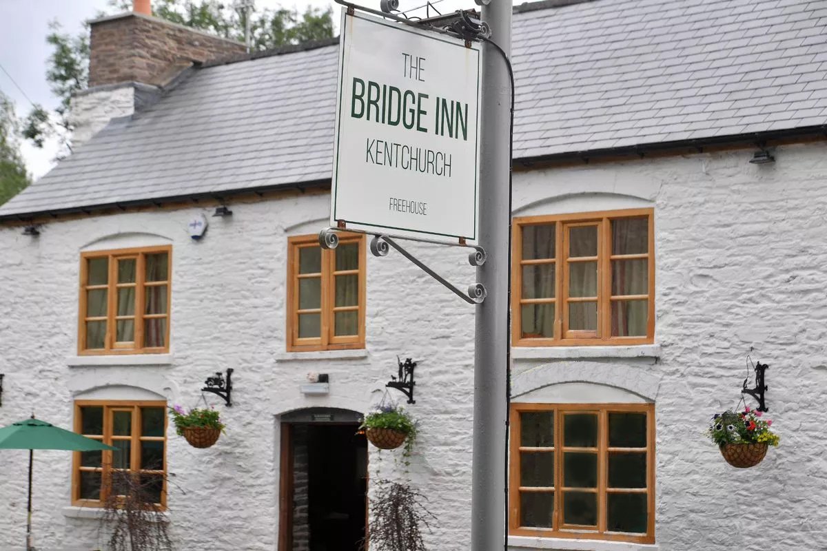 Home - The Bridge Inn