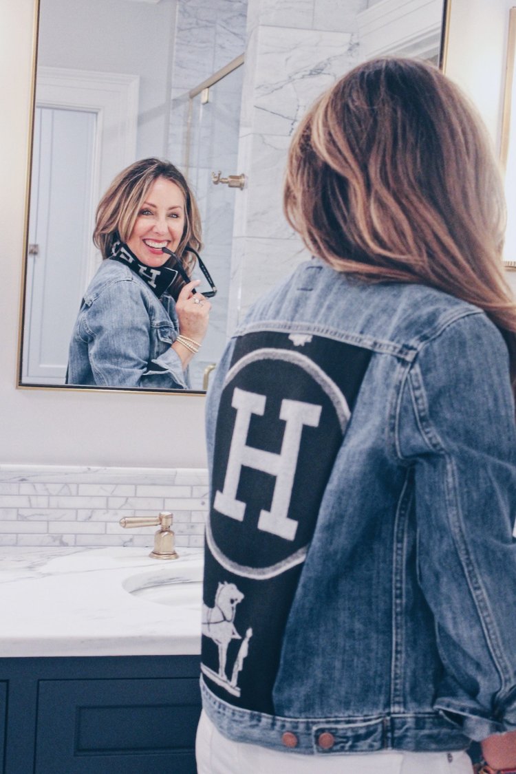 The Ultimate Guide to Jean Jackets: 4 Types You Need in Your Wardrobe