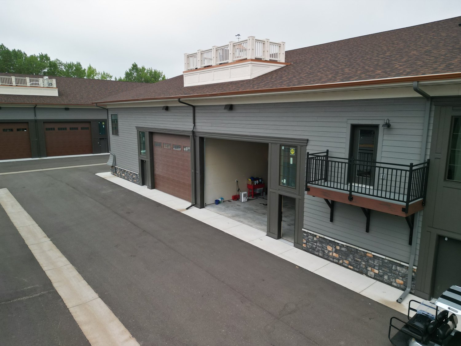 Medina Resale Units — Automotorplex