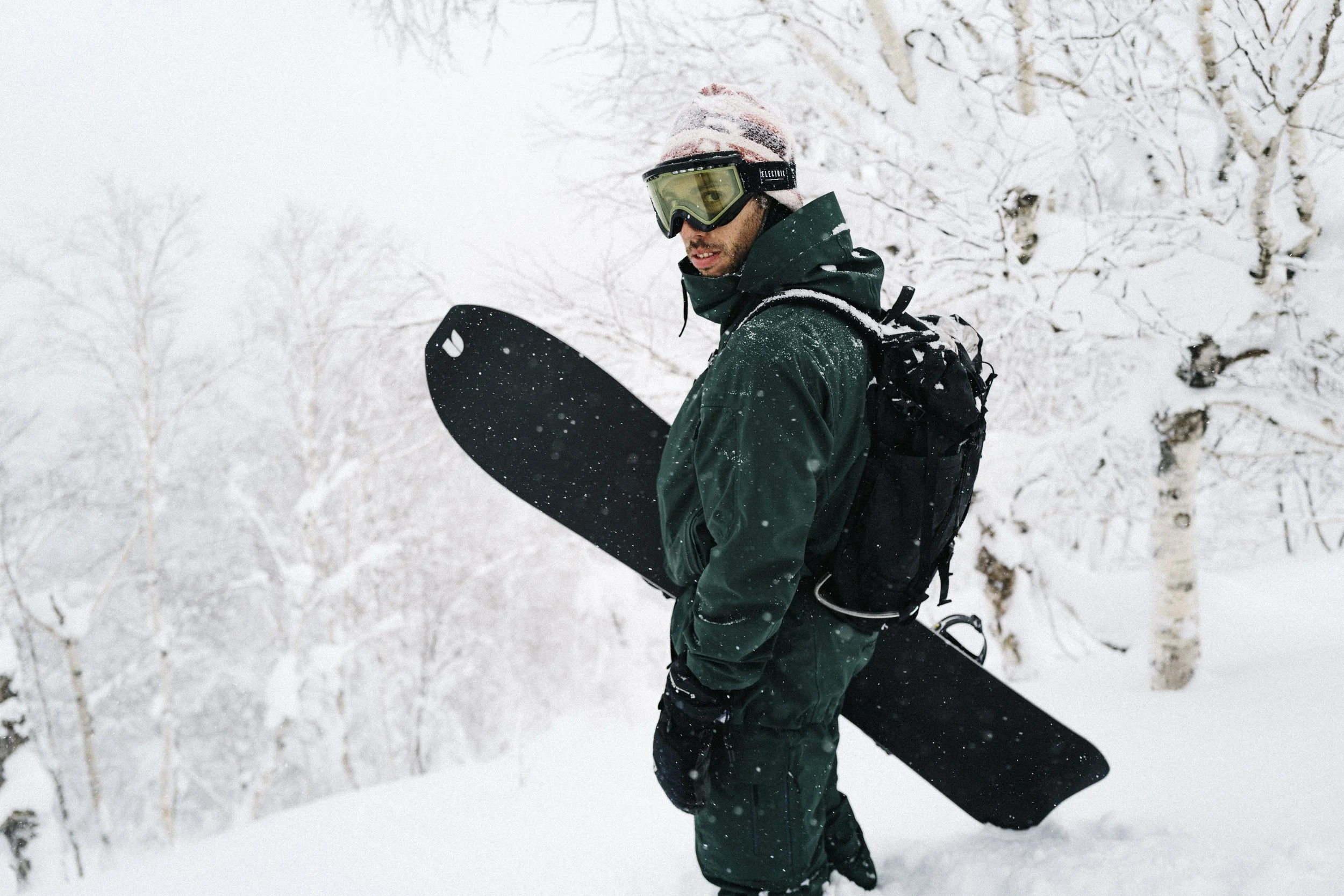 United Shapes Snowboarding