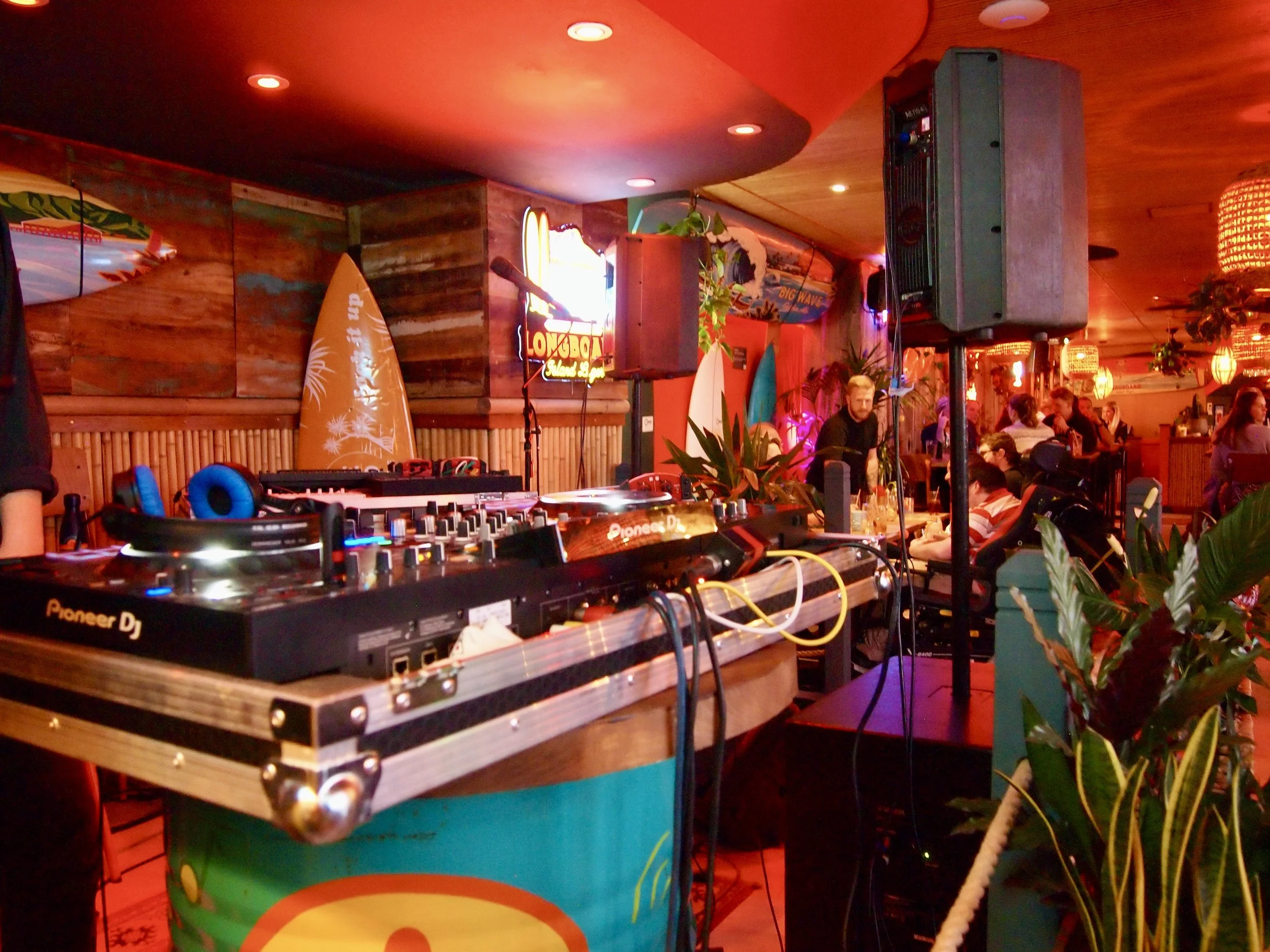Kona Bar | Falmouth | Beers, Bowls & Beats