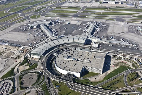 Toronto Pearson International Airport Parking Solution — Precise ...