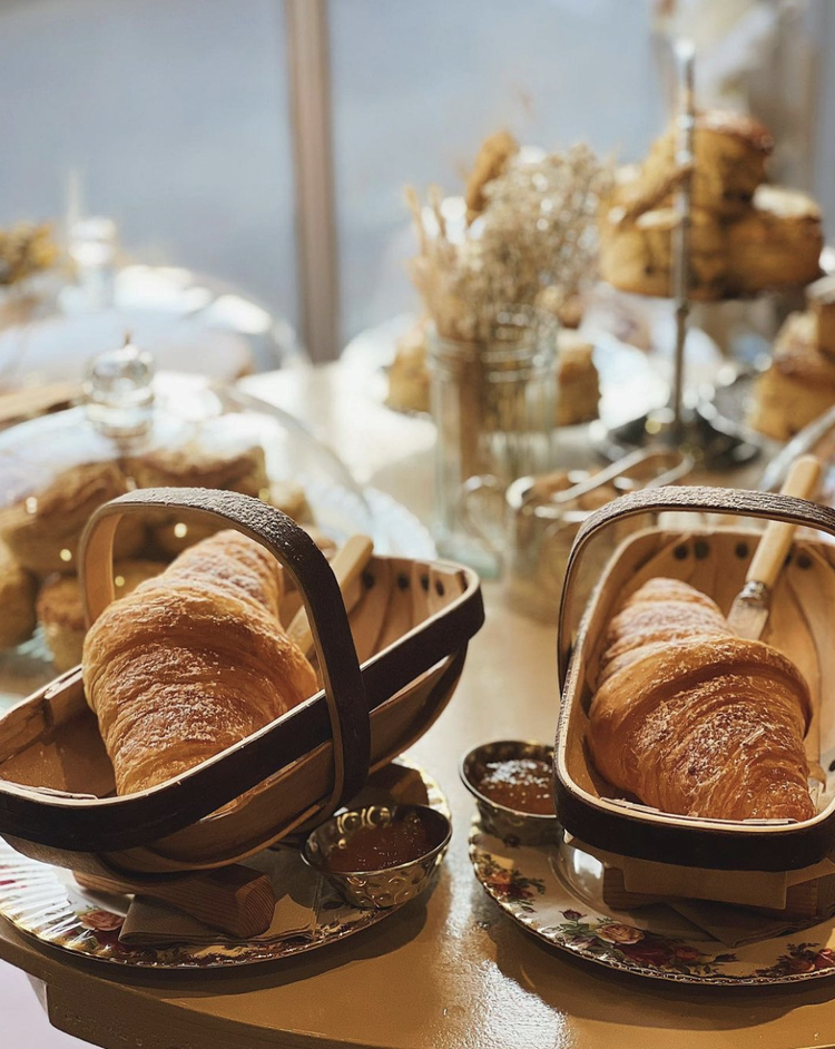 Gallery — badgers tea house