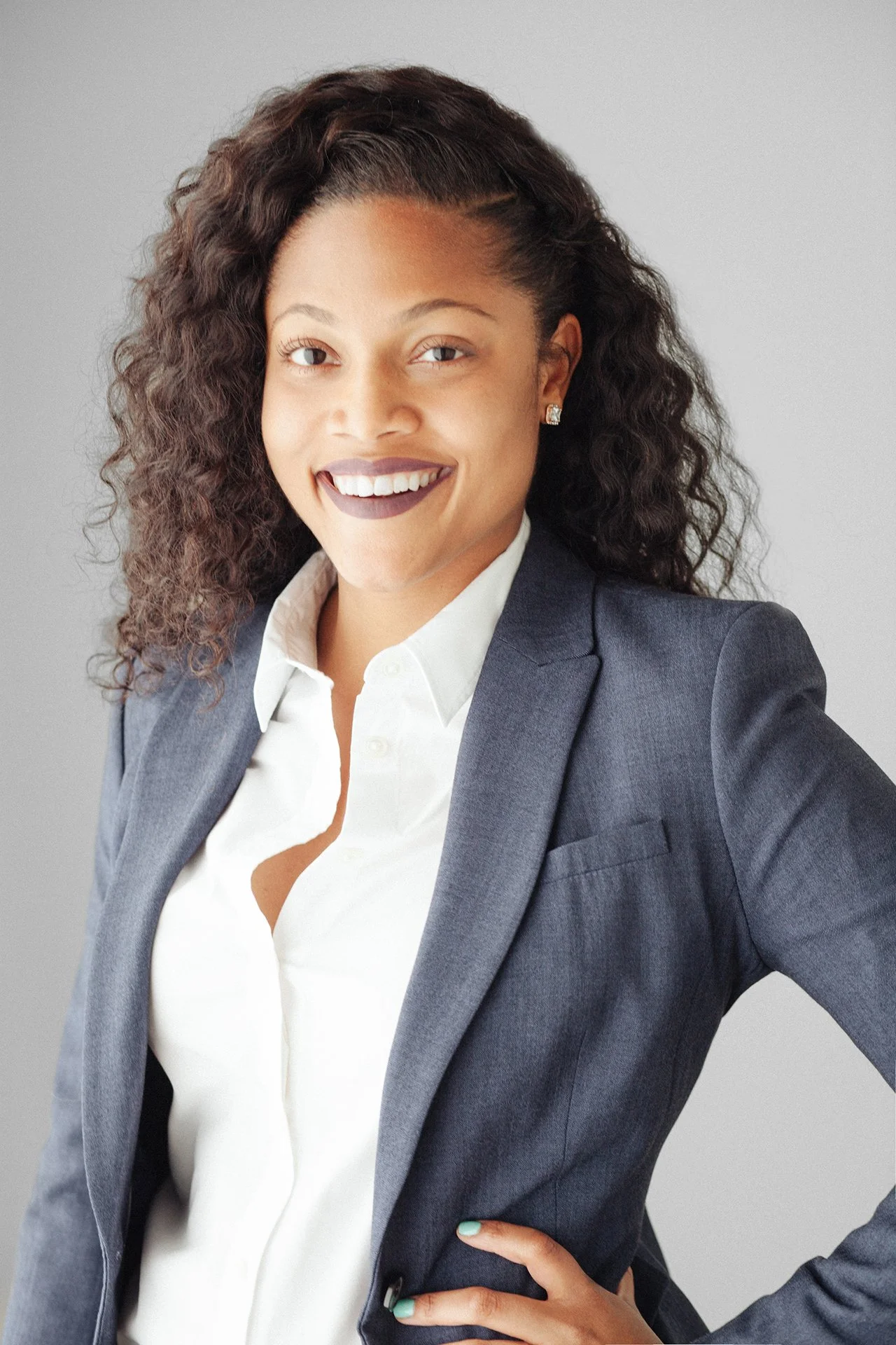 The Hundred Dollar Headshot® | Headshots for Everyone