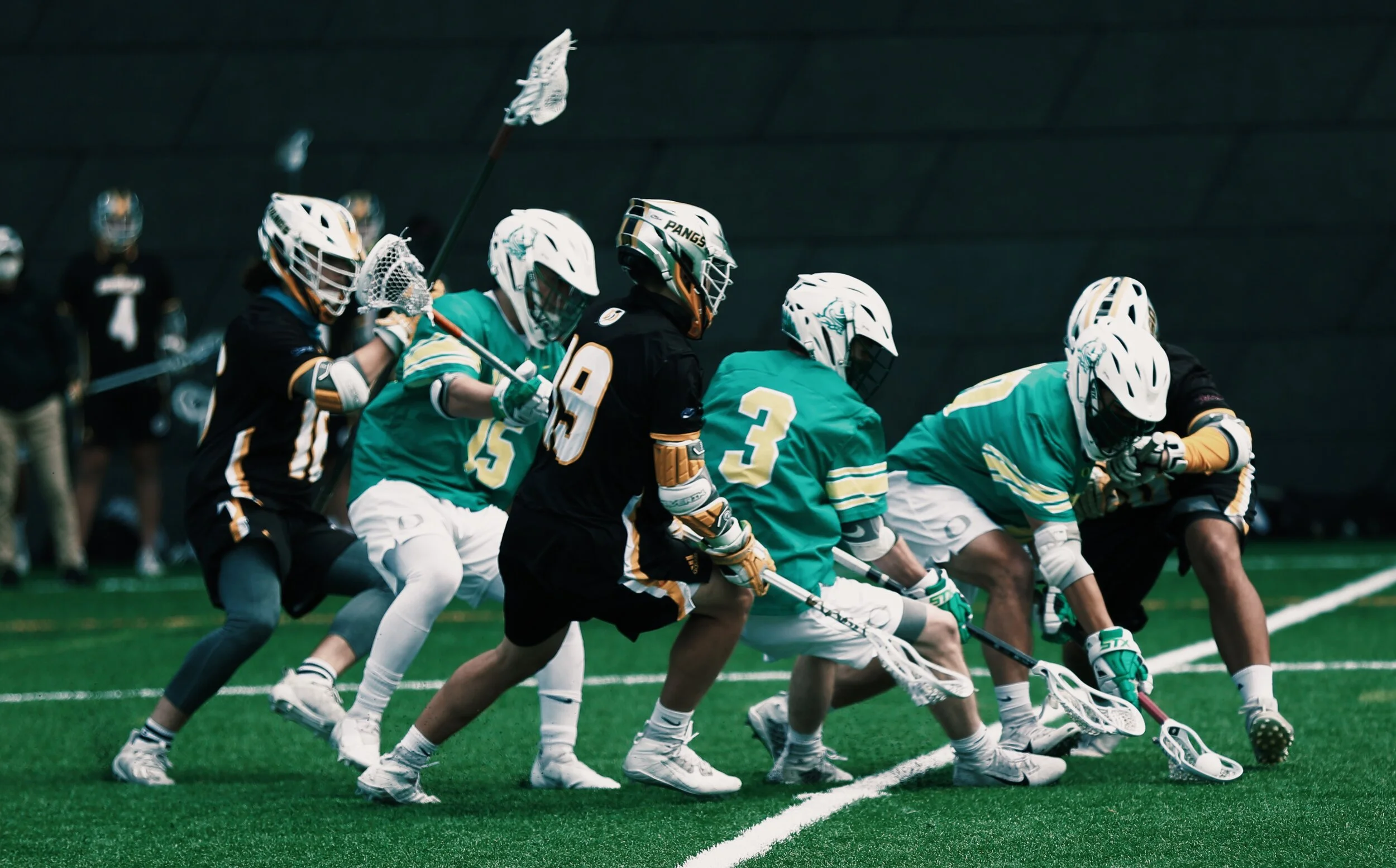 About 5 — Oregon Men's Lacrosse