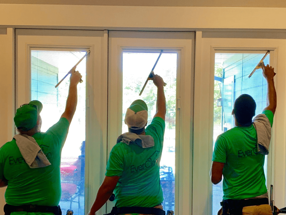 How To Avoid Scratching Your Windows While Cleaning Them — EverClean