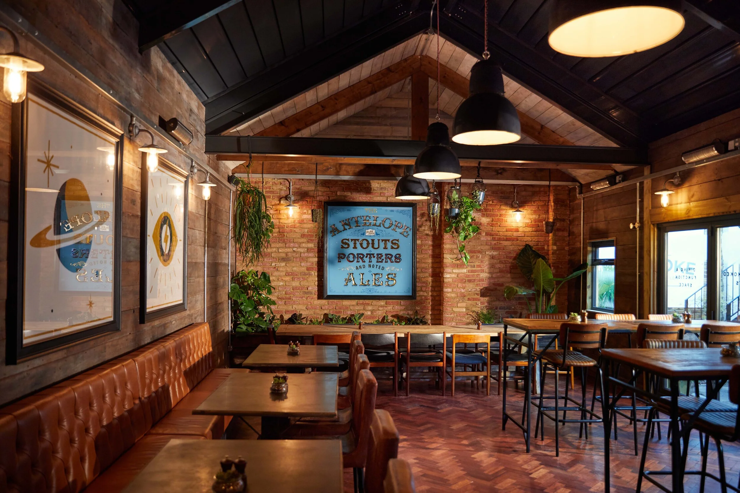 Photo Gallery — The Antelope - Surbiton