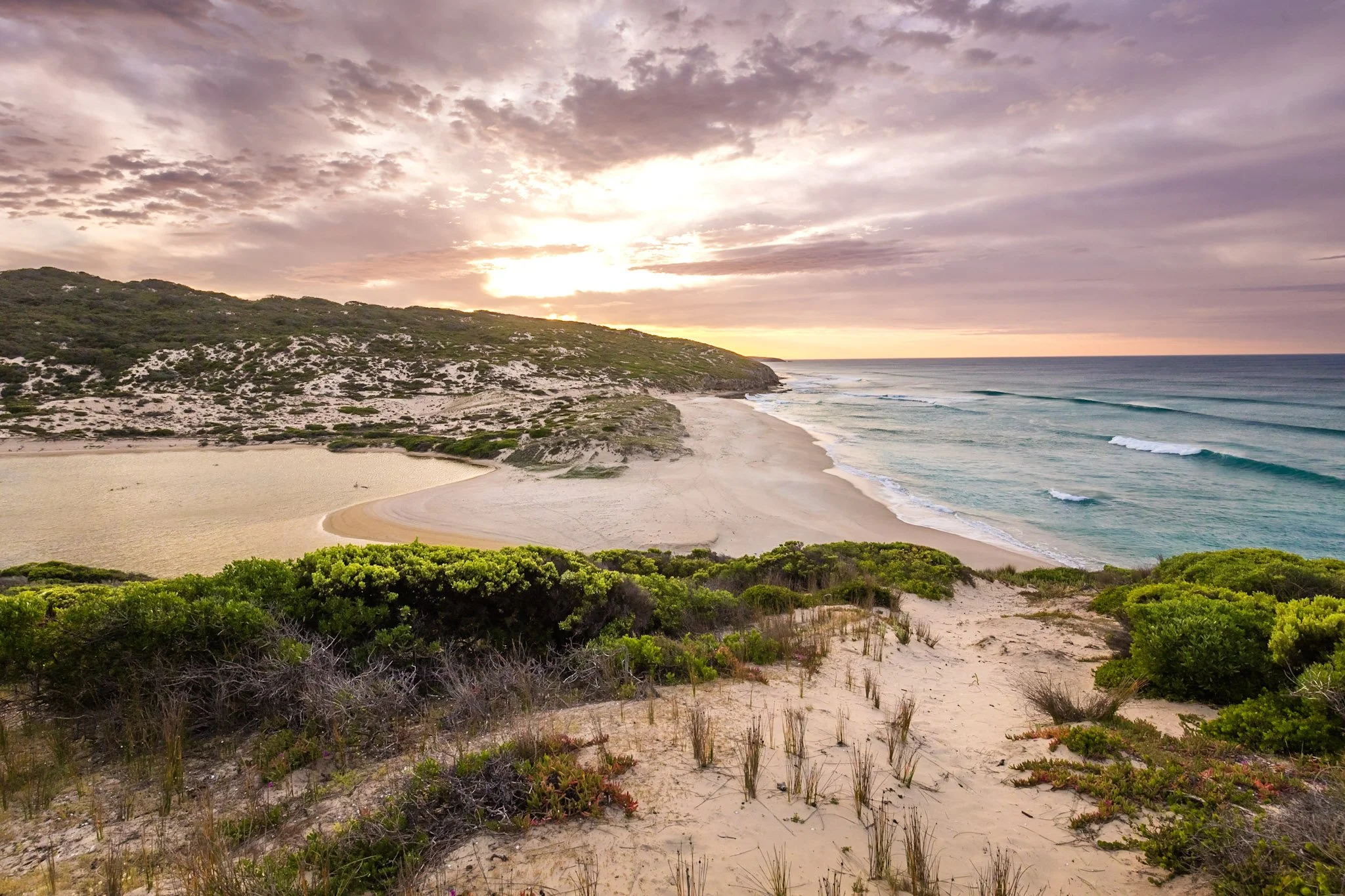 Explore Our Kangaroo Island Beach House Accommodation — Wild Side Ocean ...