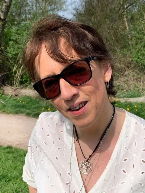 Hips Like Honey — Manuela Mitevova