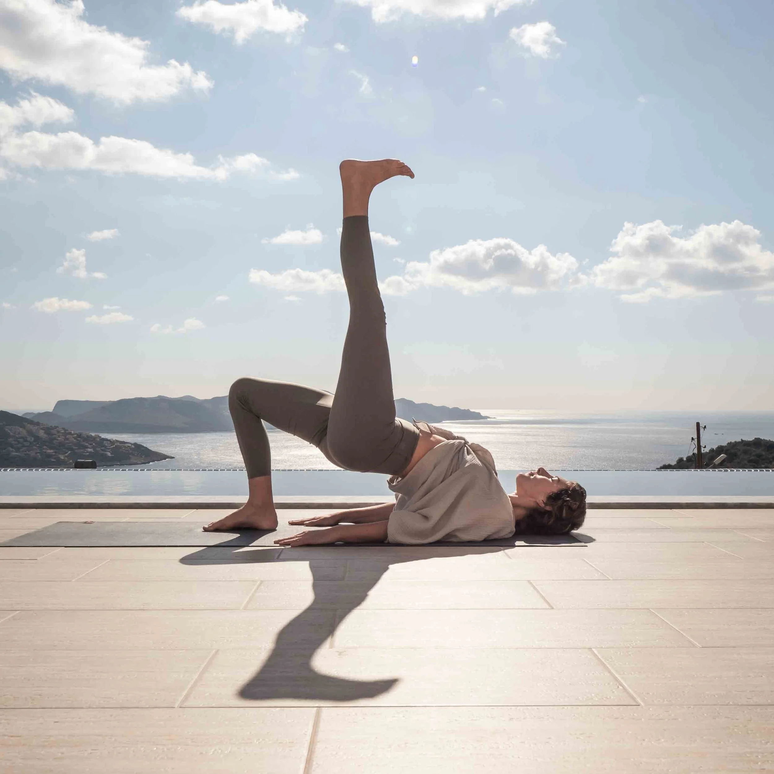 Hips Like Honey — Manuela Mitevova