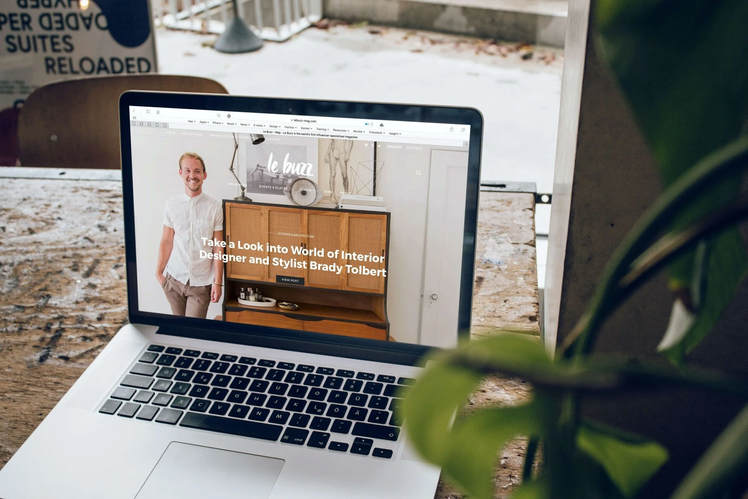 How to Write About Us Page for Business (With Examples) — Polly Clover ...