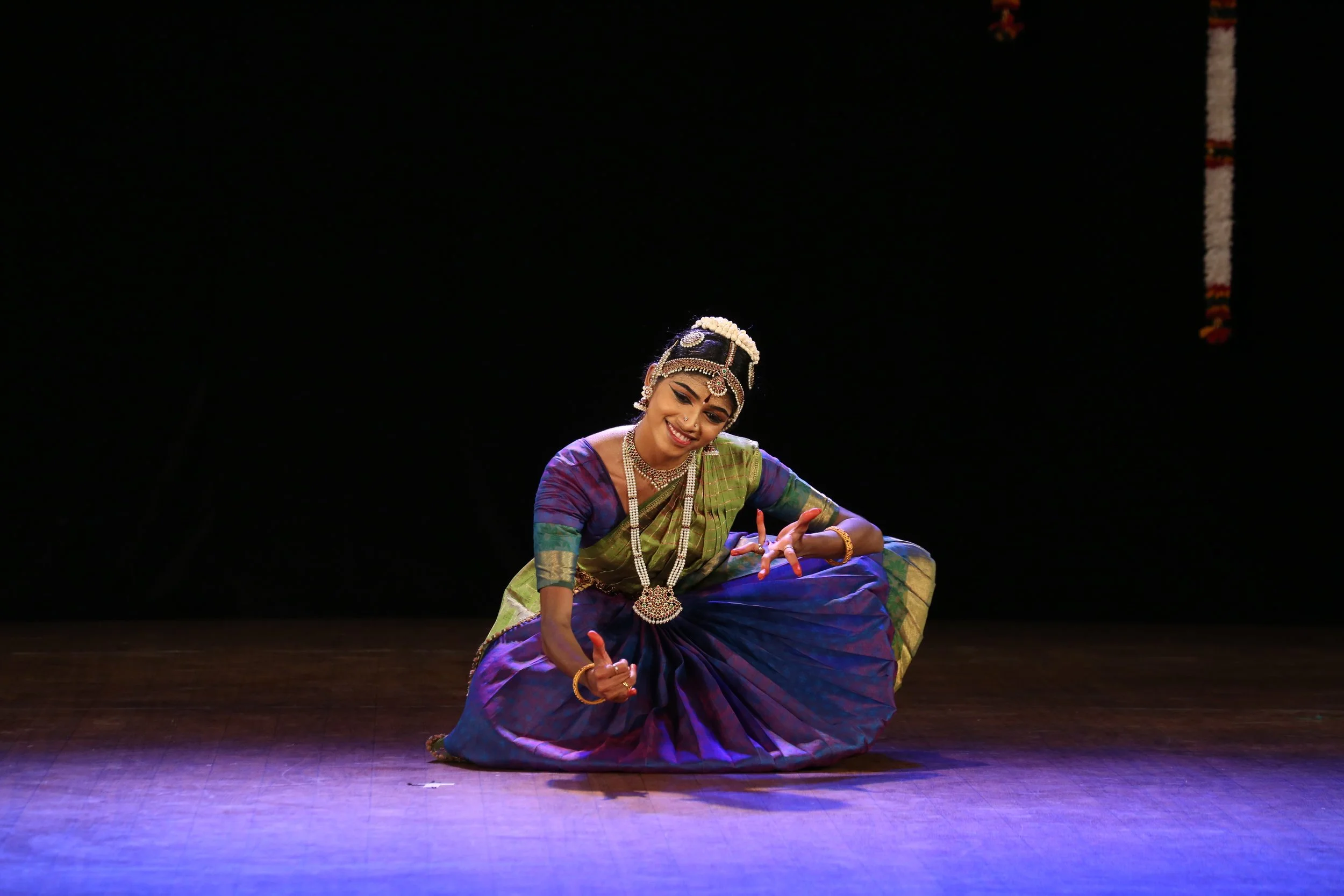 Services 1 — Indishaa Fine Arts