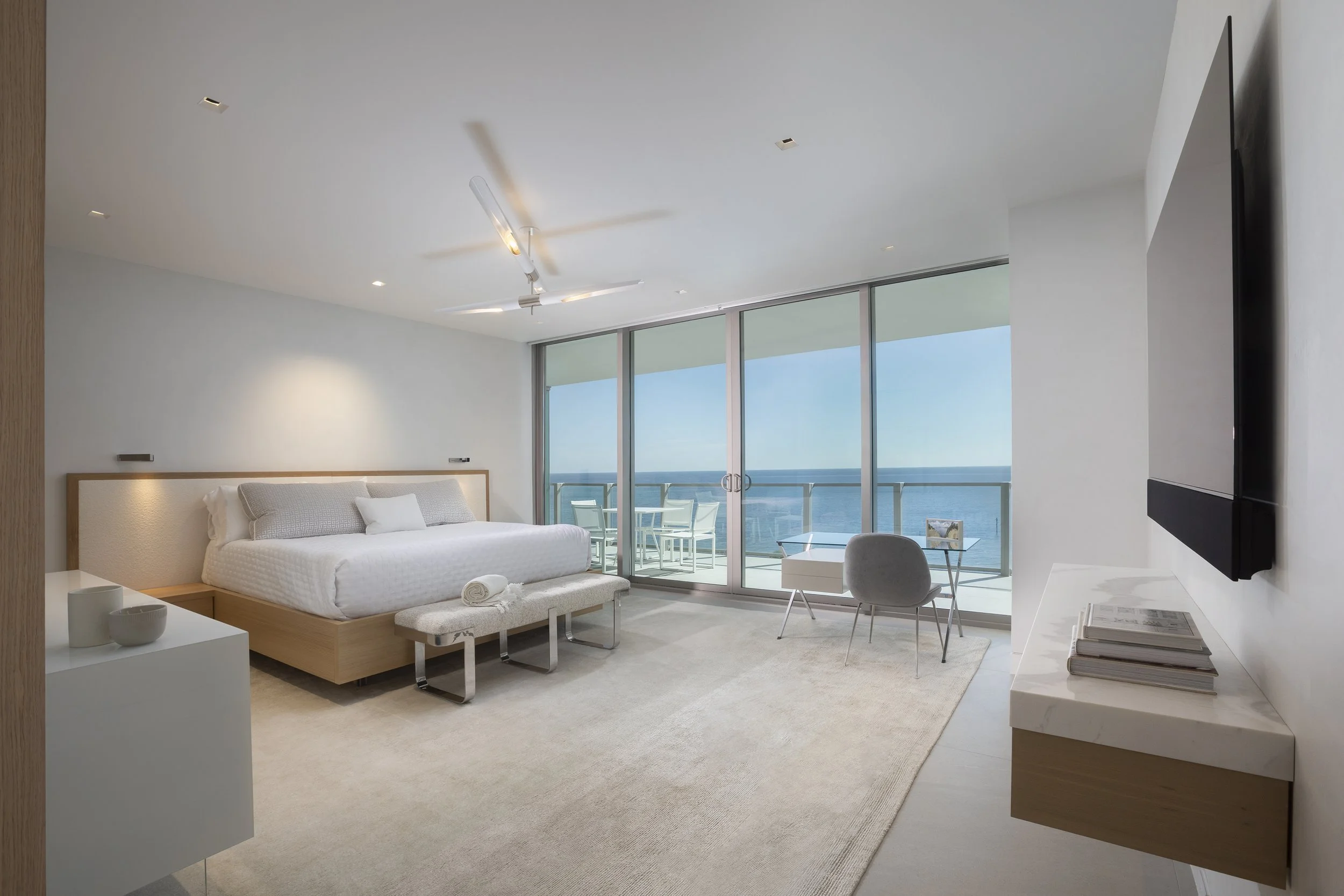 Riant Contractors | Turn-Key Luxury Residential Contractor